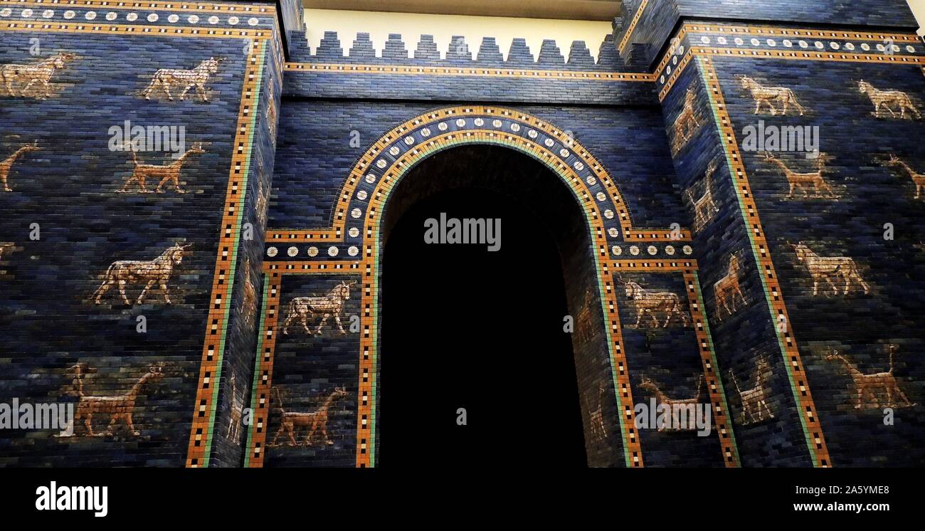 Babylon plus details showing palms hi-res stock photography and images ...