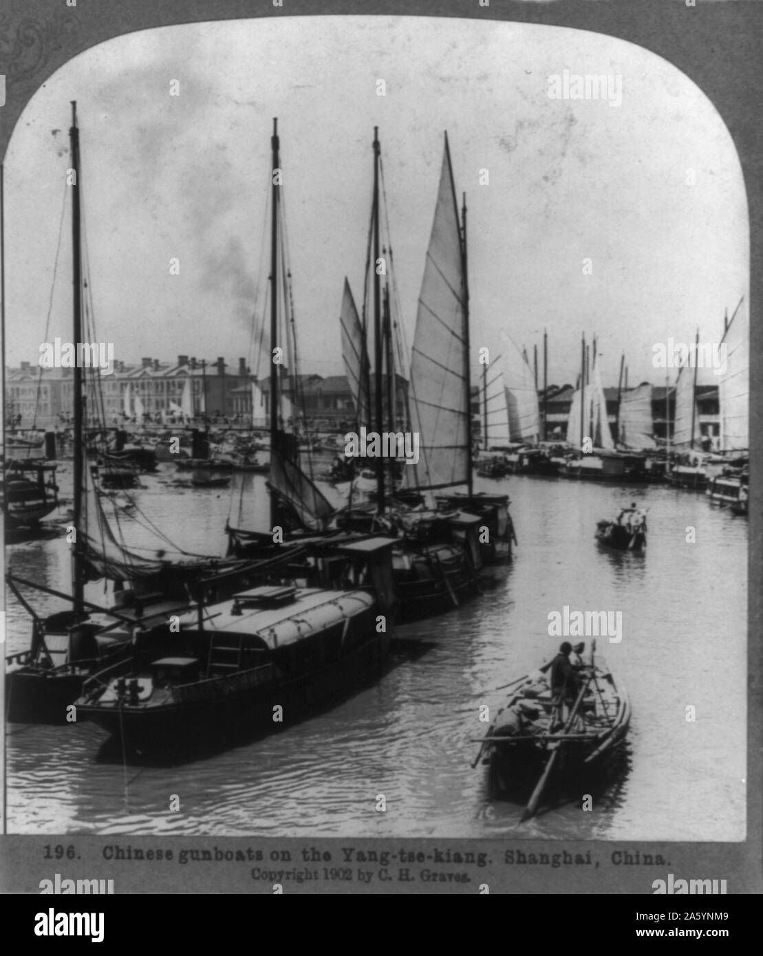 Yangtze river kiang Black and White Stock Photos & Images - Alamy