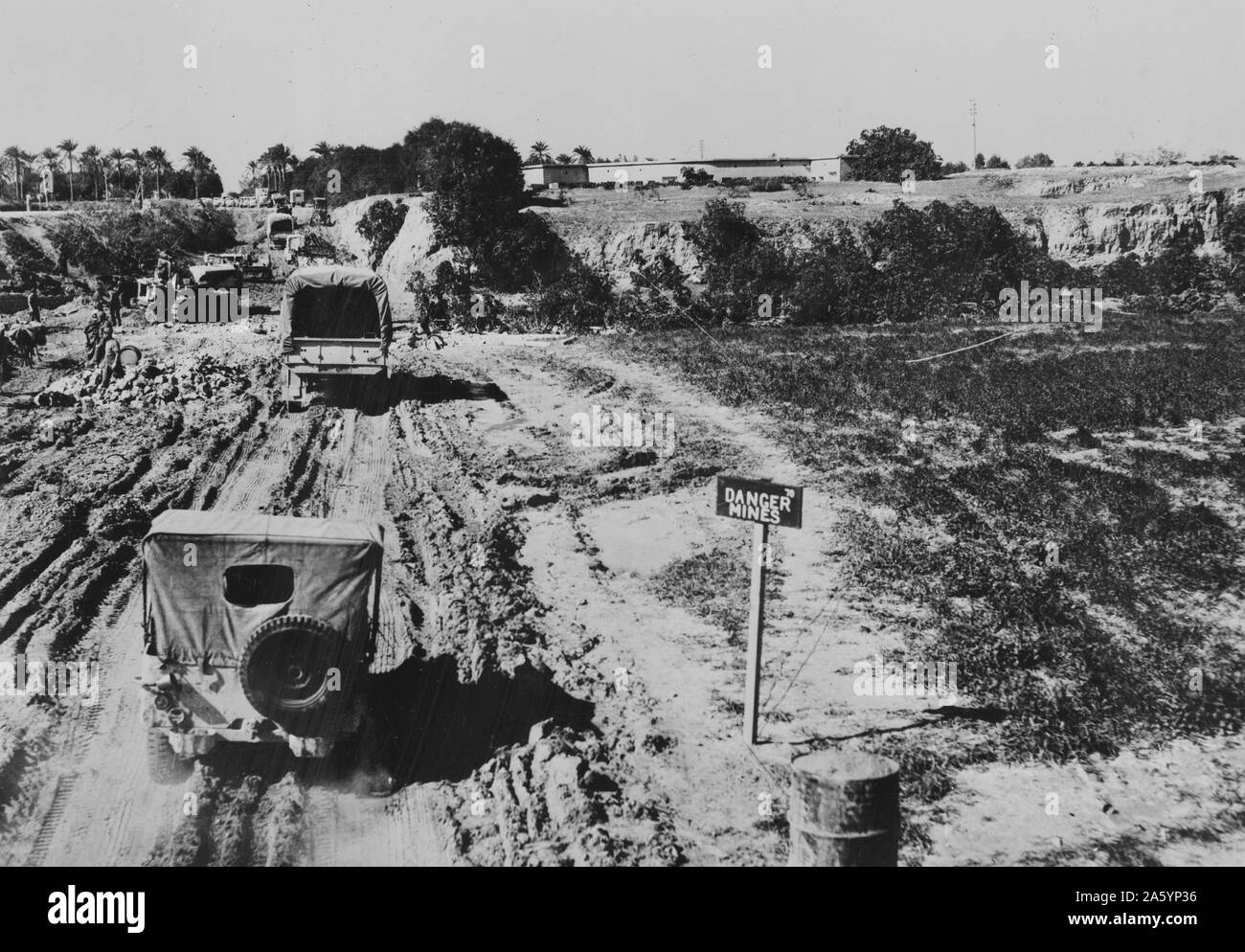 Heavy air transport Black and White Stock Photos & Images - Alamy