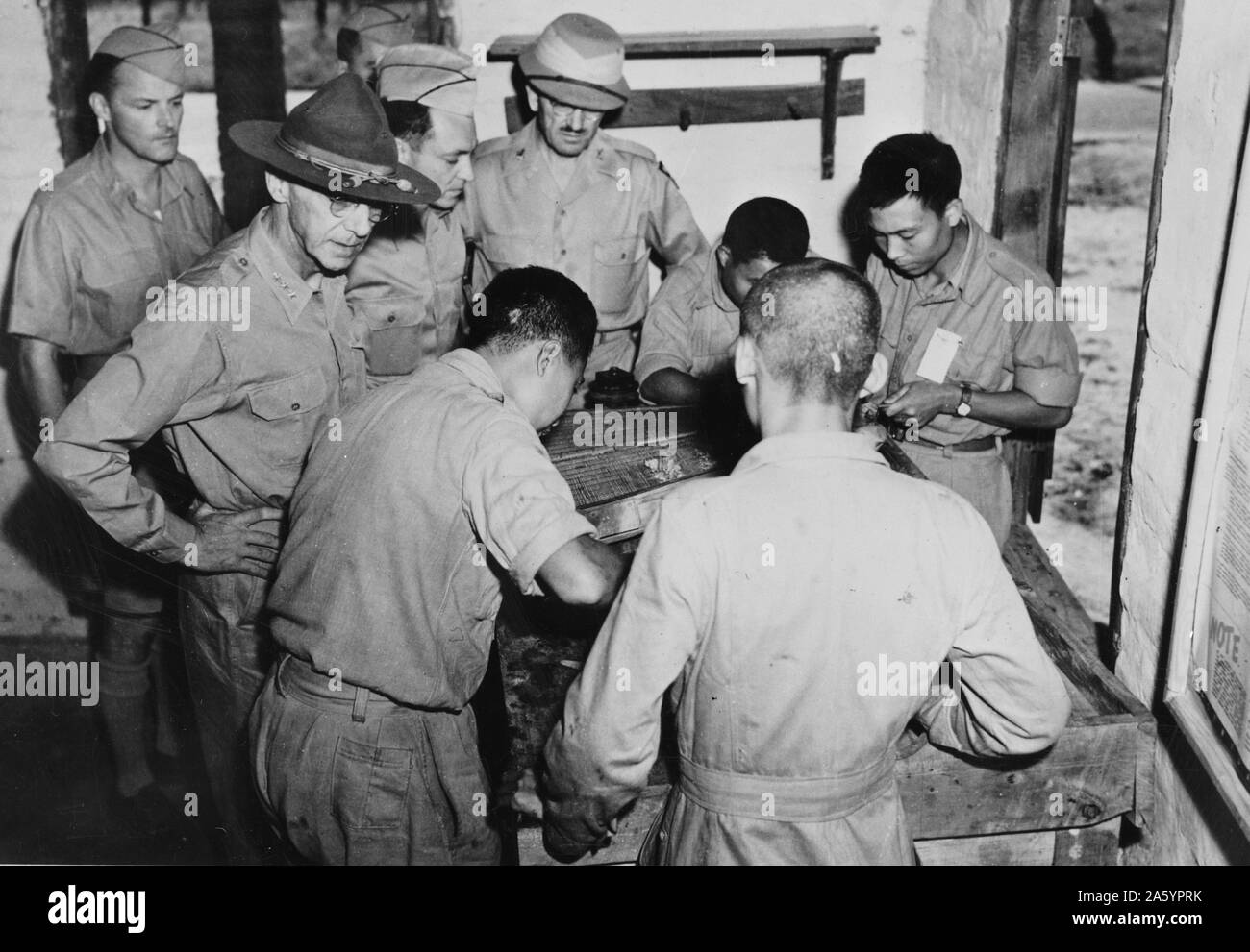 Wwii china artillery hi-res stock photography and images - Alamy