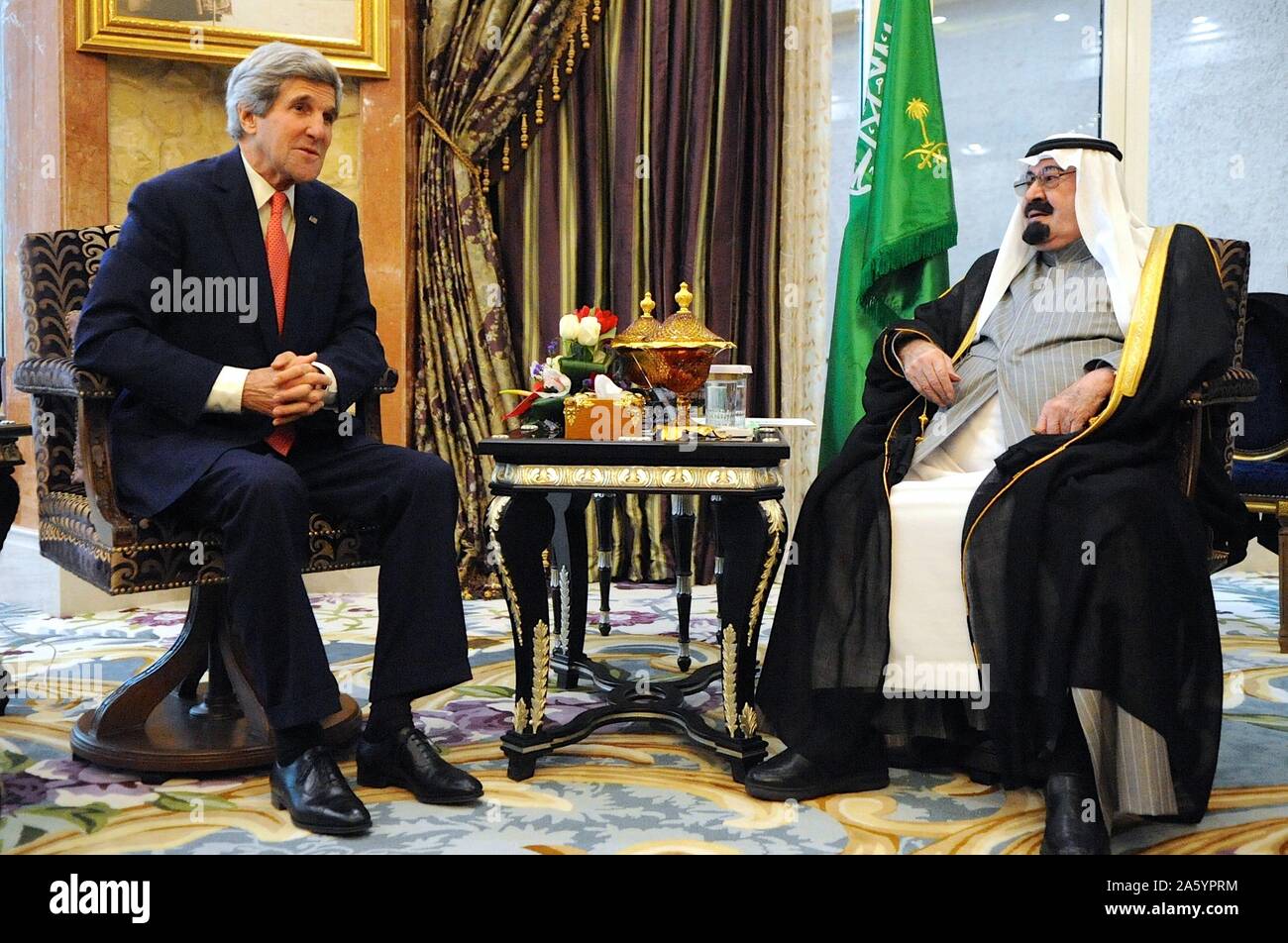 Saudi arabia king abdullah bin hi-res stock photography and images - Alamy