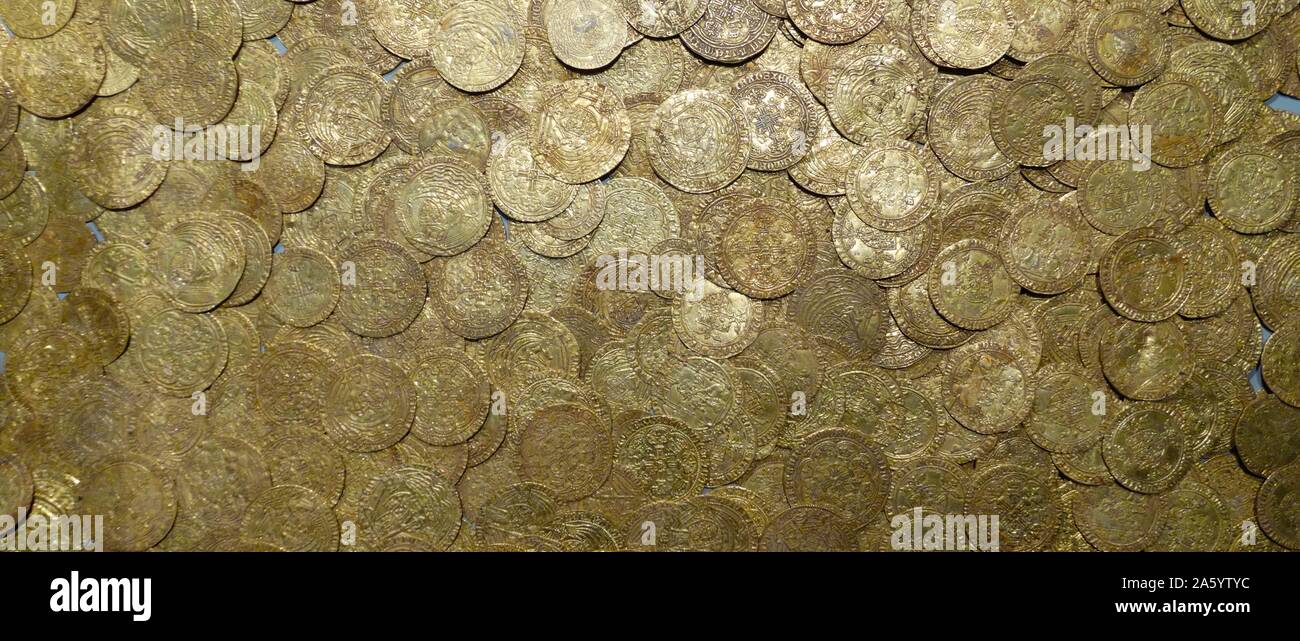 Spanish gold coins peru hi-res stock photography and images - Alamy