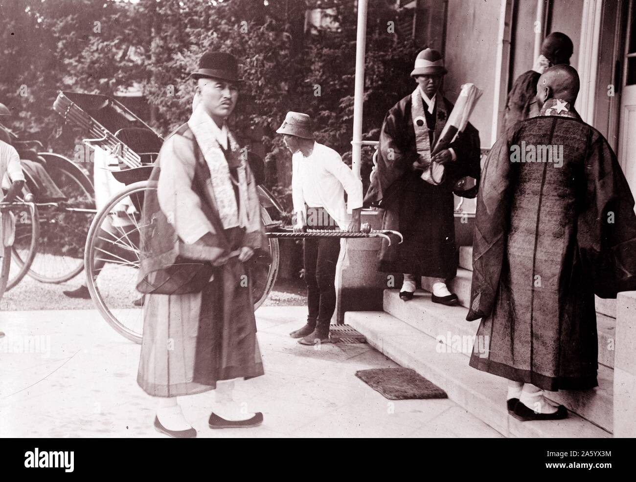 Korean priests calling on Count Terauchi Masatake (1852-1919) first ...