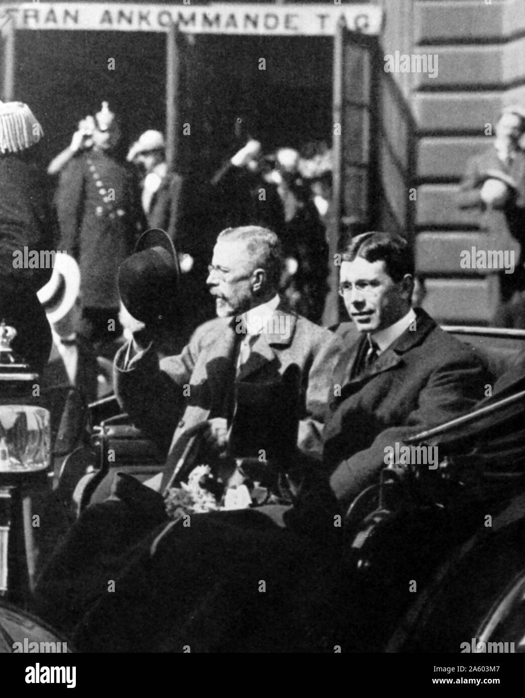 King gustaf v sweden hi-res stock photography and images - Alamy