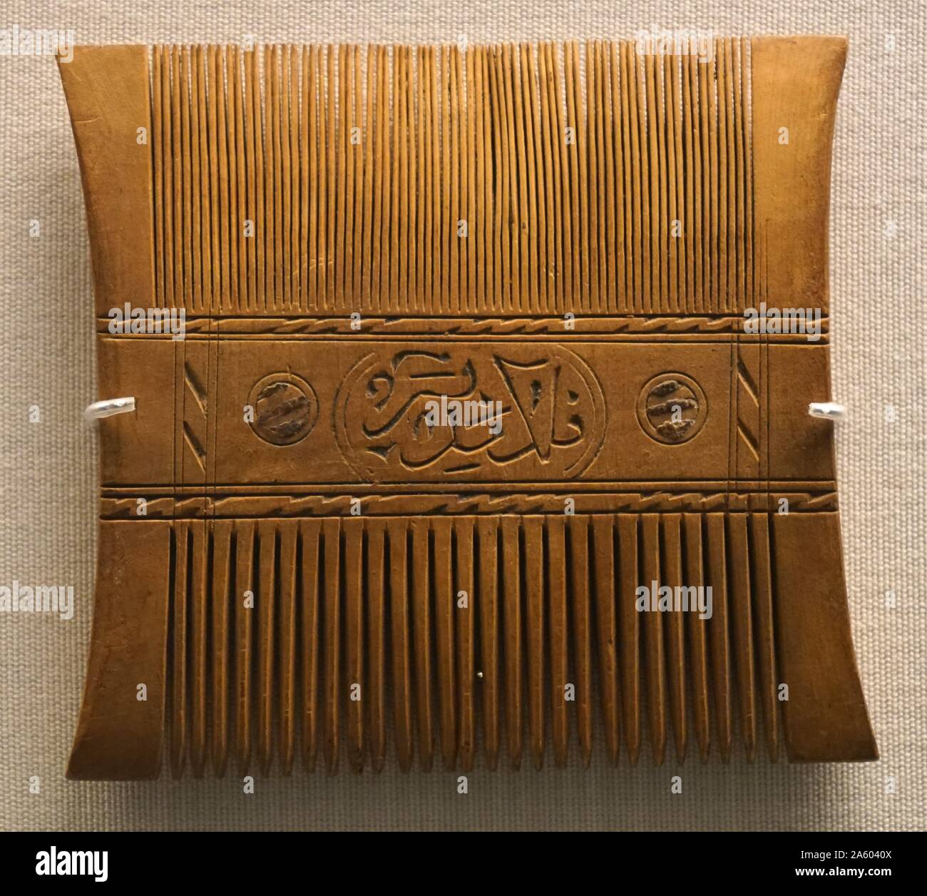 Wooden comb from 14th Century Egypt Stock Photo - Alamy