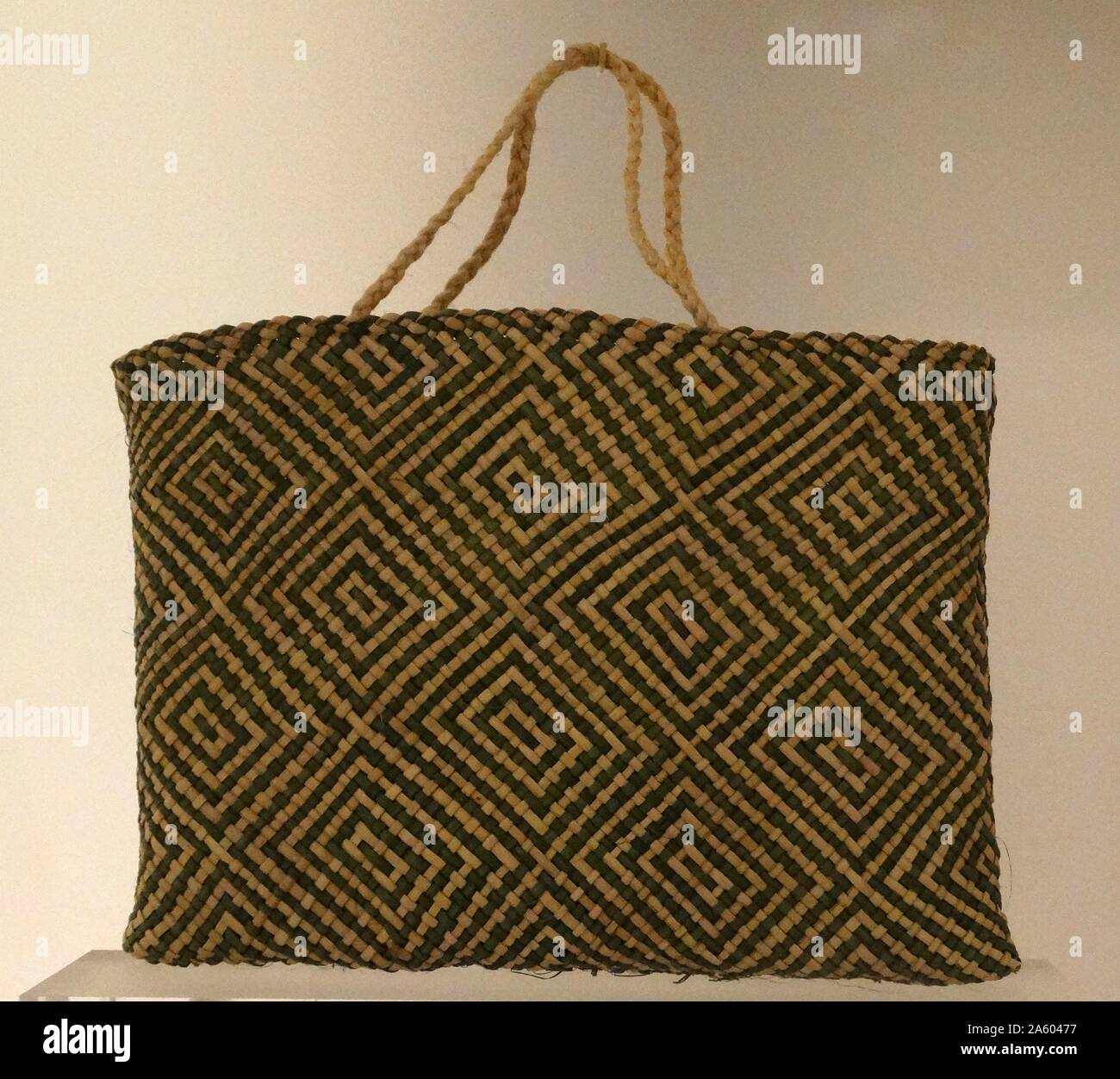 Kete Whakairo (patterned flax baskets)made and used by New Zealand's ...