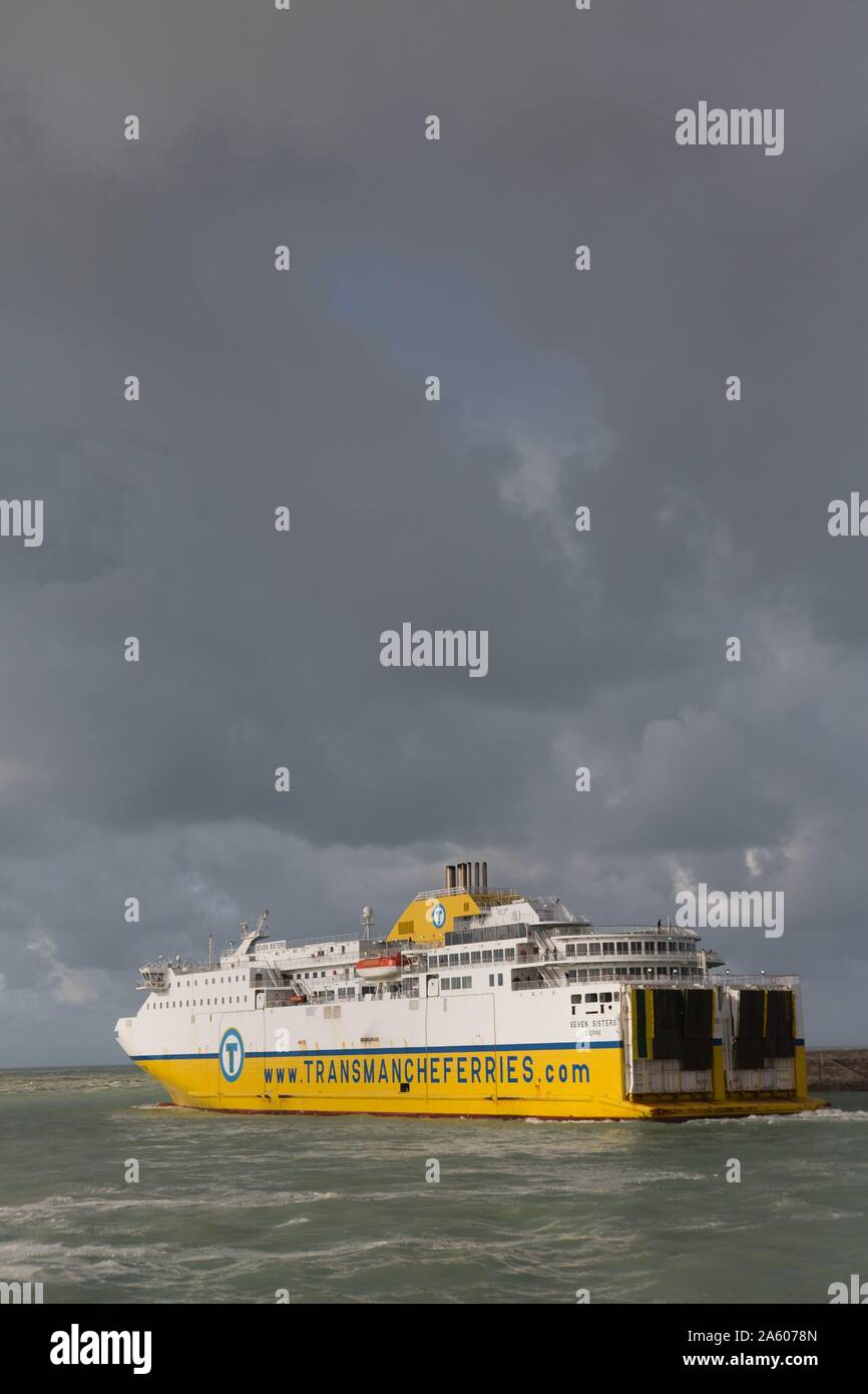 Newhaven to dieppe ferries hi-res stock photography and images - Alamy
