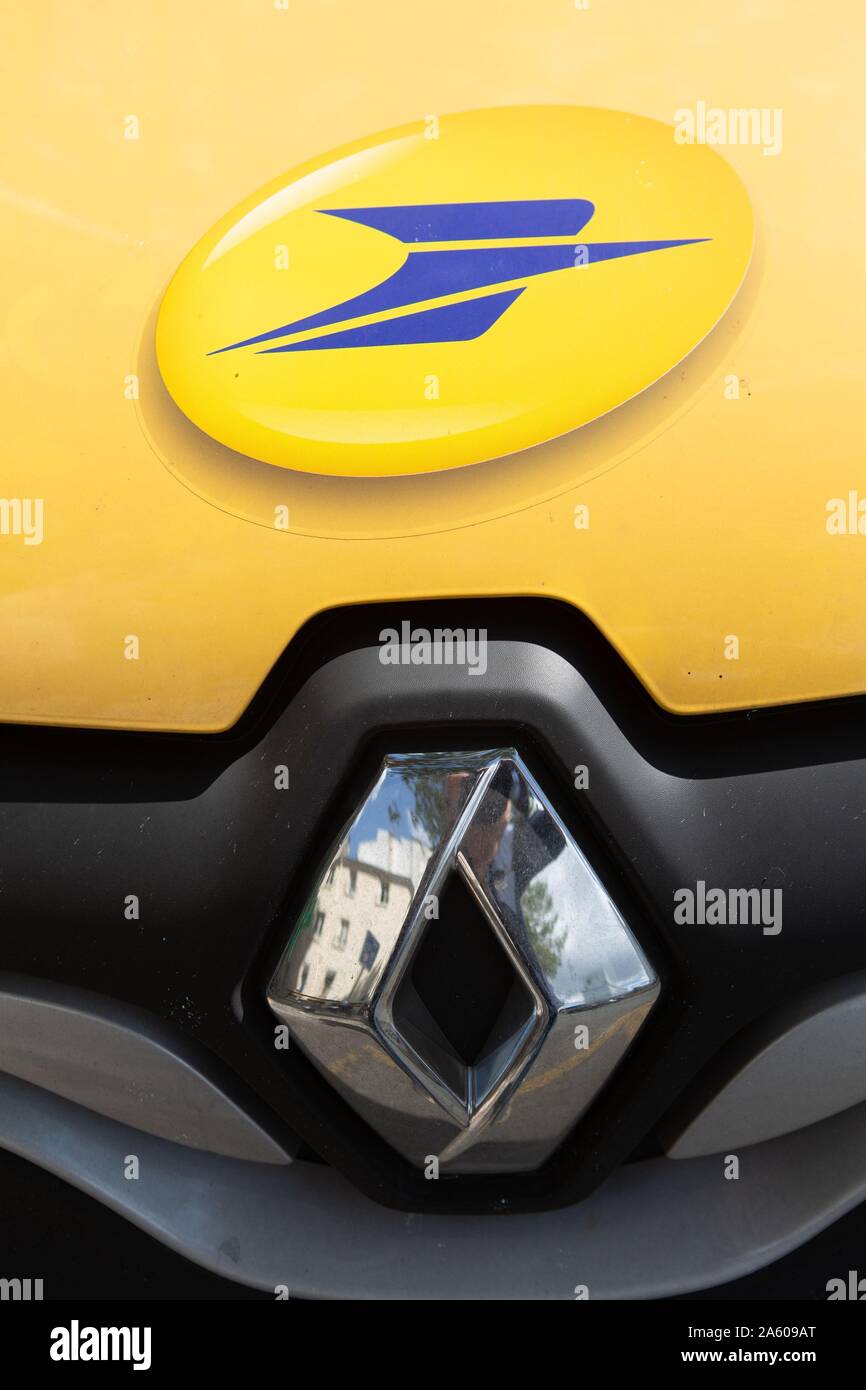 France, Paris, La Poste logo (French post office) on a car Stock Photo ...