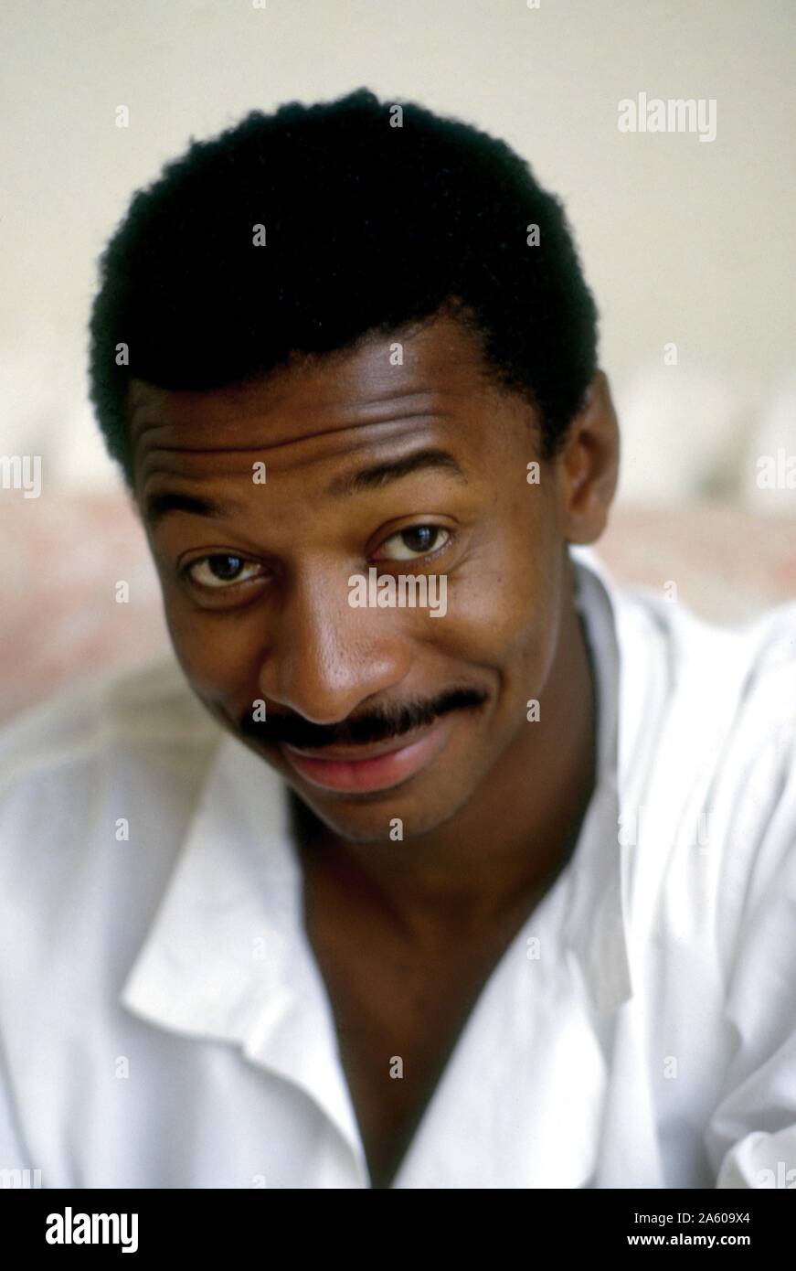 Robert townsend 1987 hi-res stock photography and images - Alamy