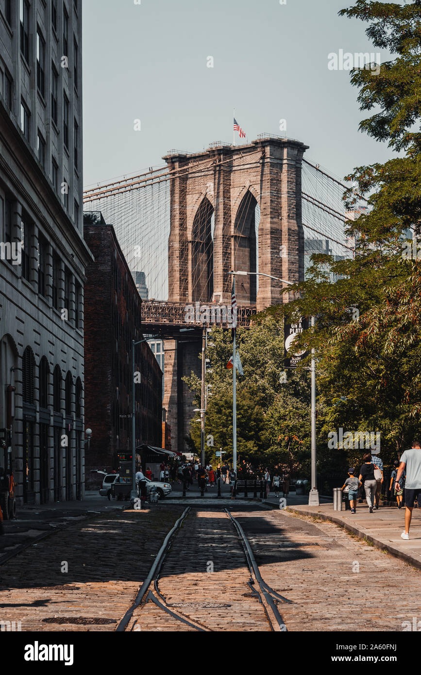Brooklyn bridge from dumbo hi-res stock photography and images - Alamy