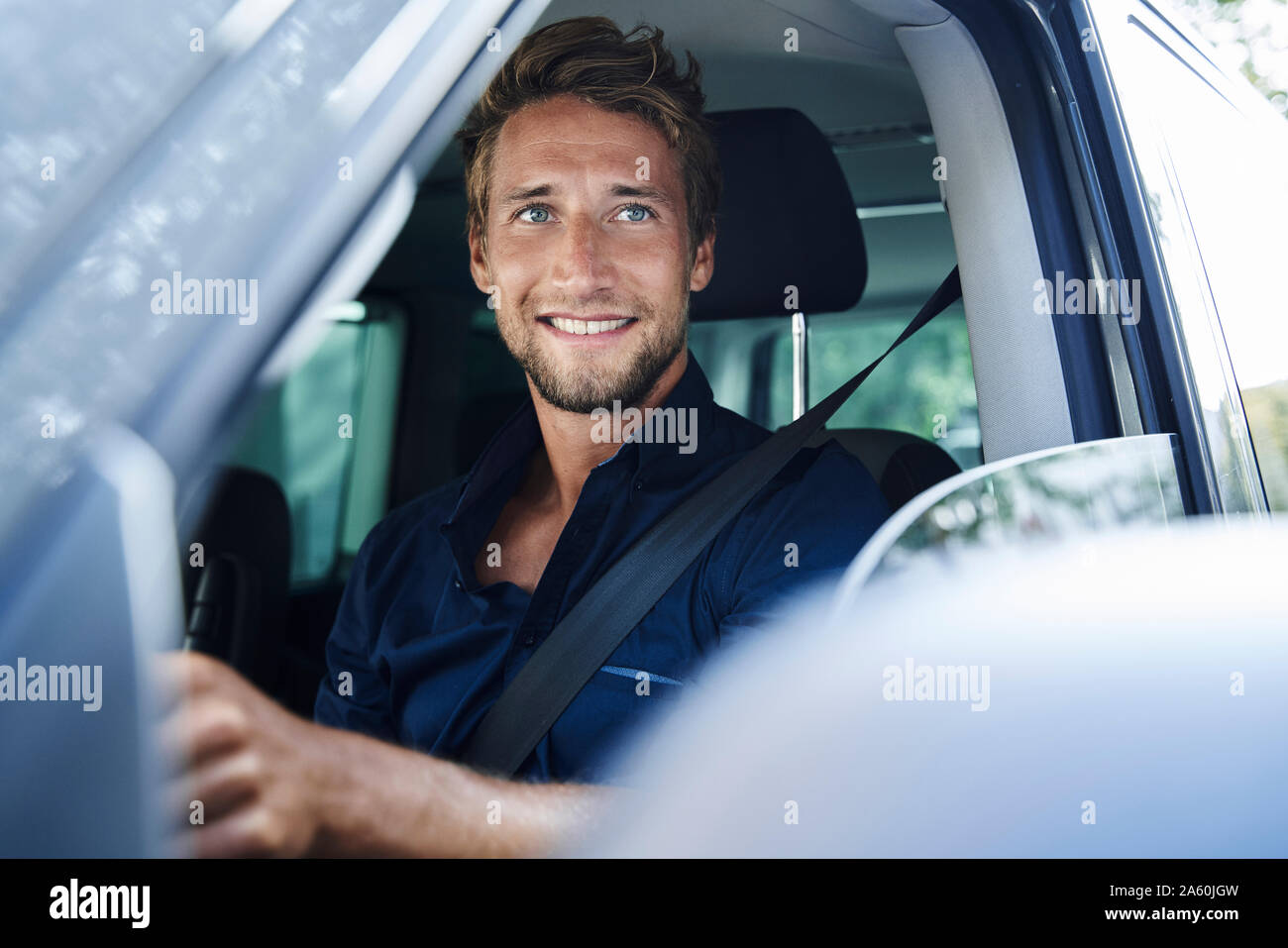 Man driving in car hi-res stock photography and images - Alamy
