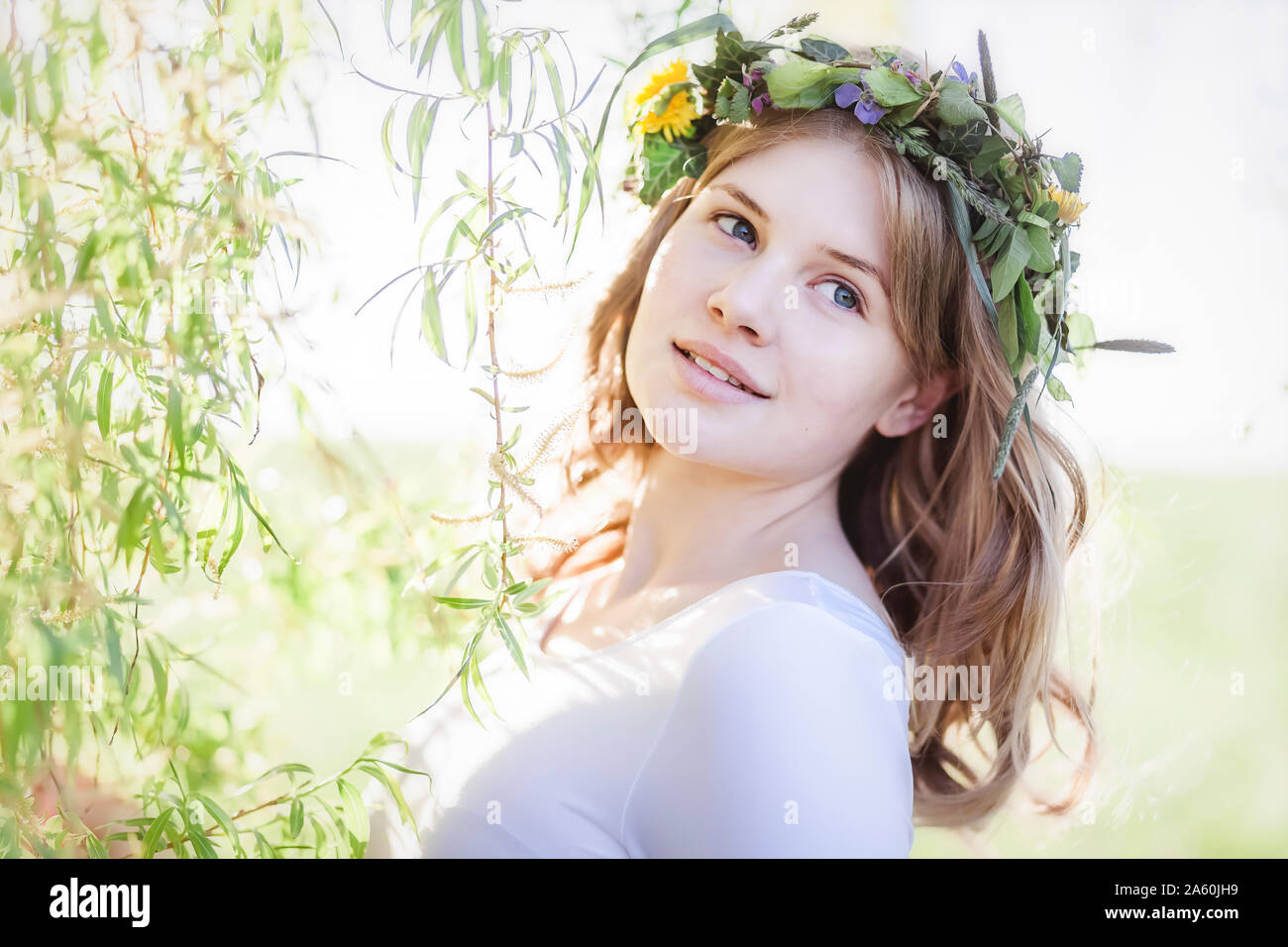 Hair wreath hi-res stock photography and images - Alamy
