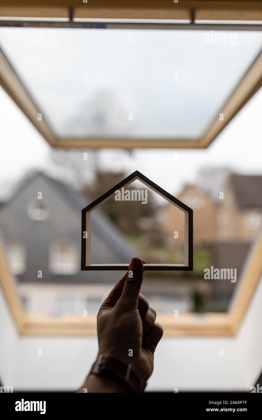 Hand against window hi-res stock photography and images - Alamy