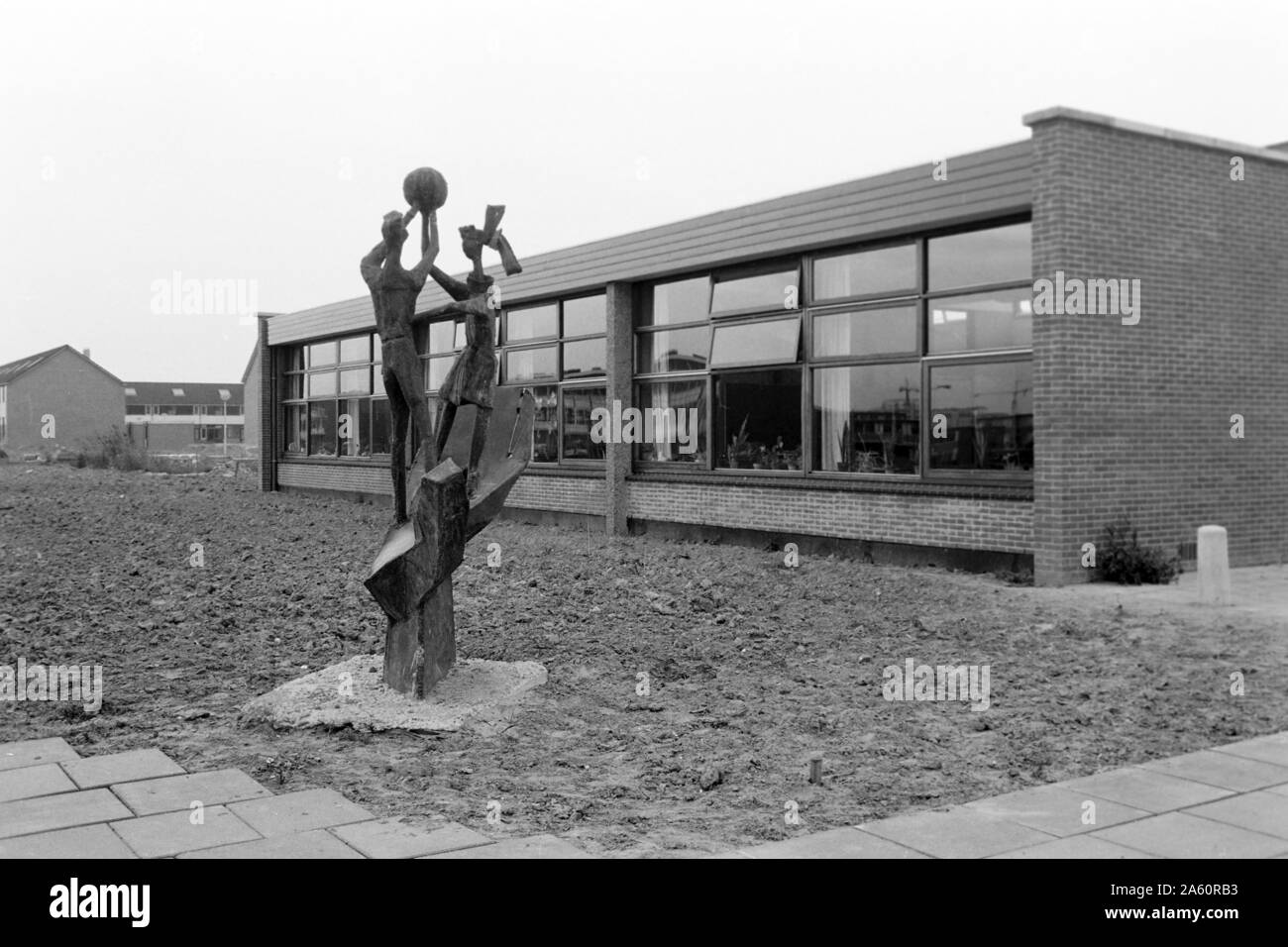 1970s school architecture Black and White Stock Photos & Images - Alamy
