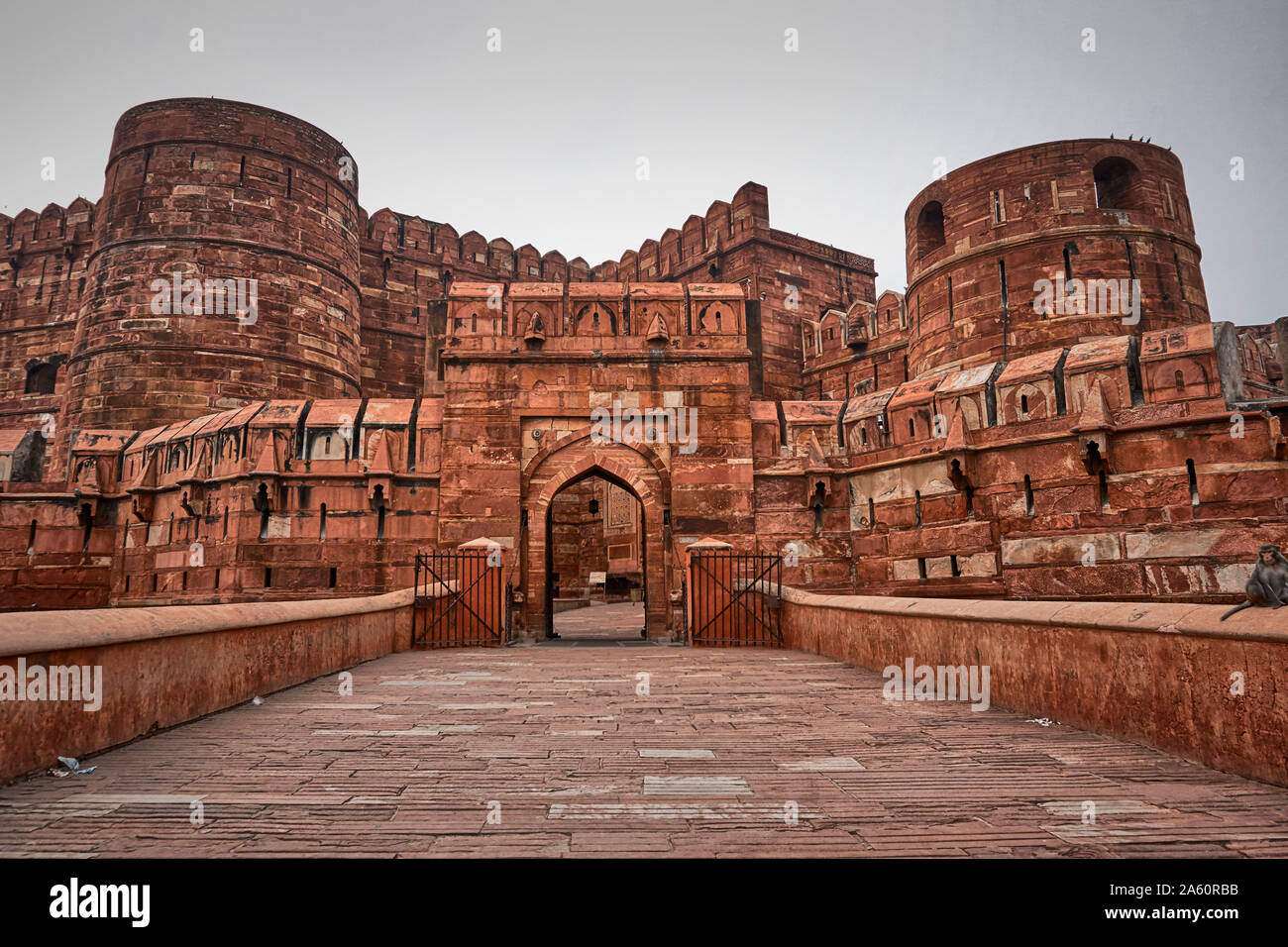 Tour agra fort hi-res stock photography and images - Alamy