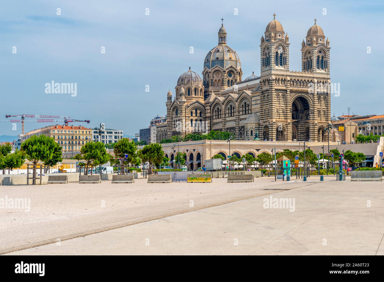 Cathedrale de la major cathedral hi-res stock photography and images ...