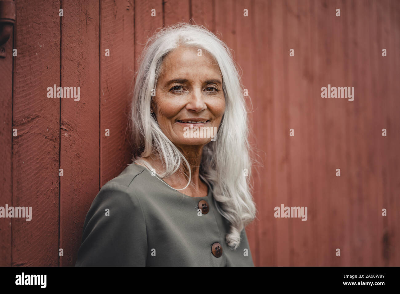 Woman emotional senior beautiful hi-res stock photography and images ...
