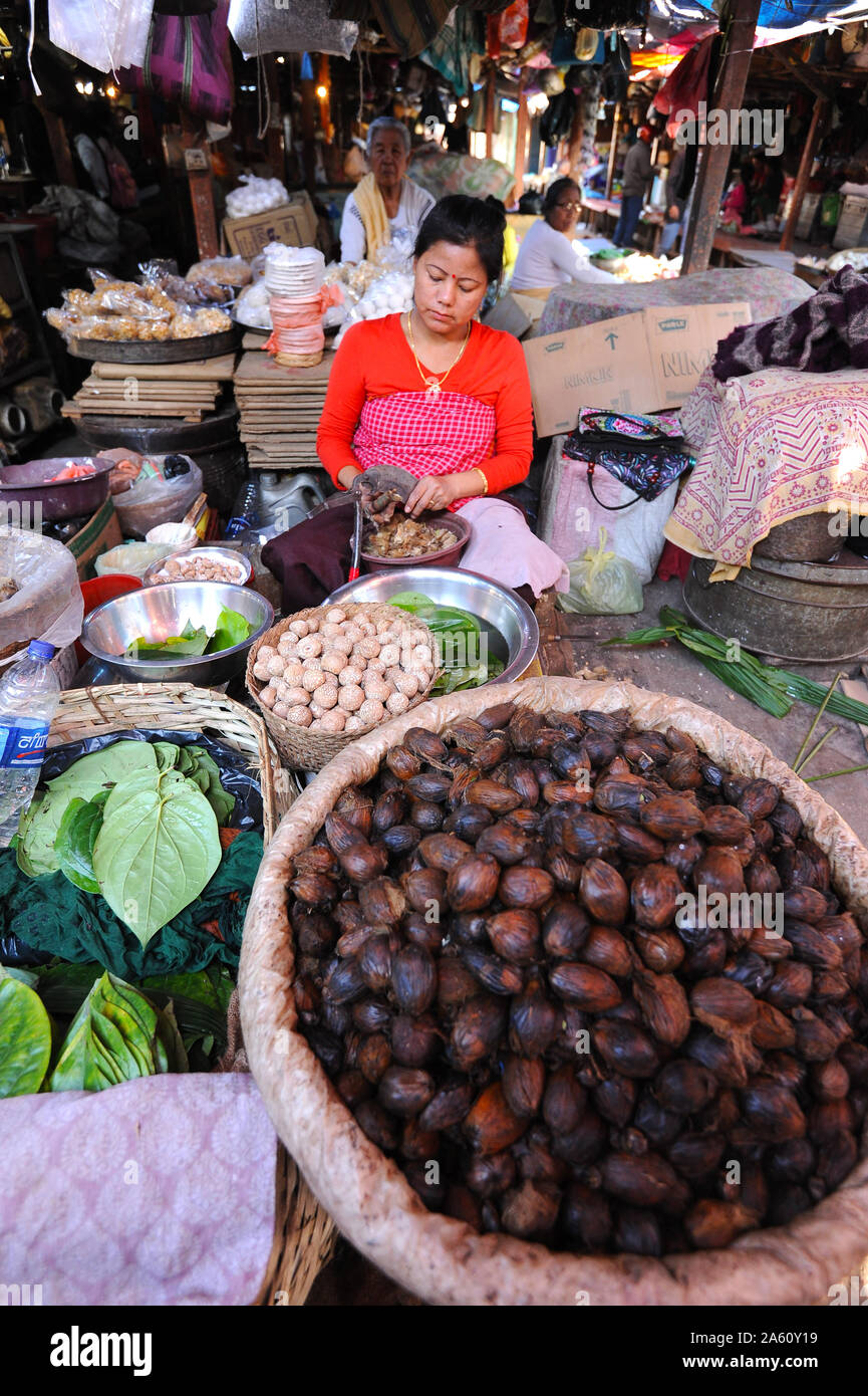 Imphal market hi-res stock photography and images - Alamy