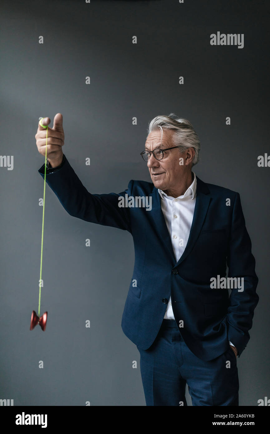Yoyo hi-res stock photography and images - Alamy Yoyo hi-res stock photography and images - Alamy