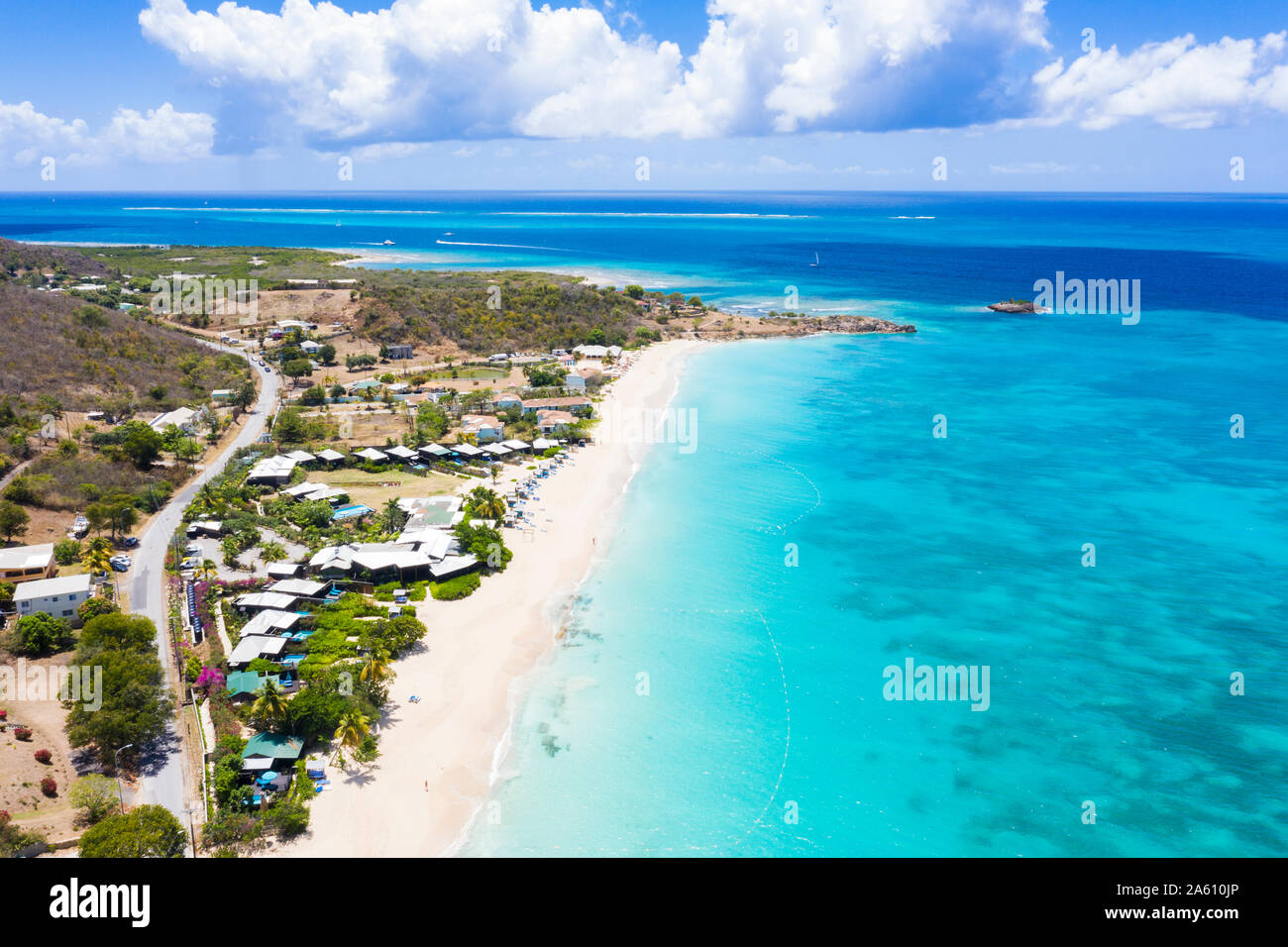 Antigua roads hi-res stock photography and images - Alamy