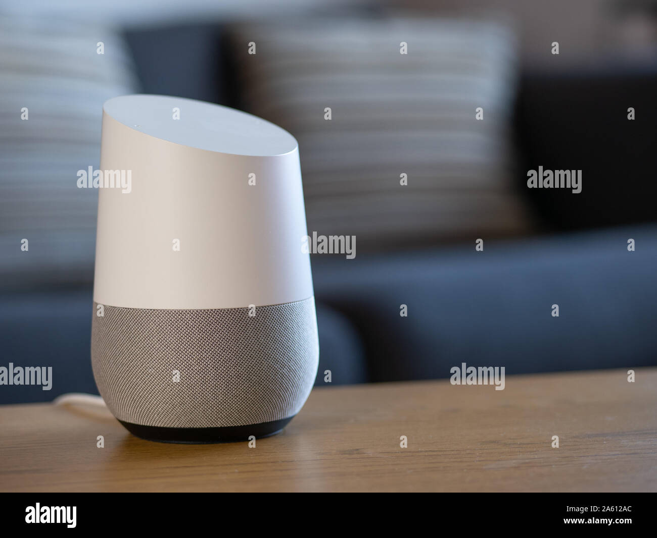 Voice activated hi-res stock photography and images - Alamy