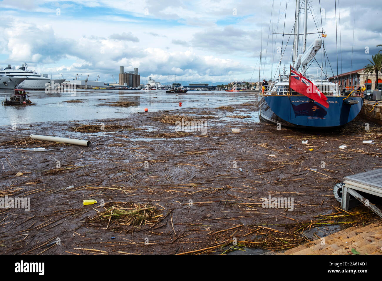 Tarraco port hi-res stock photography and images - Alamy
