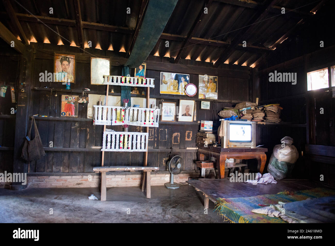Hmong shaman performing a ritual in Khun Sathan, Nan, Thailand Stock ...
