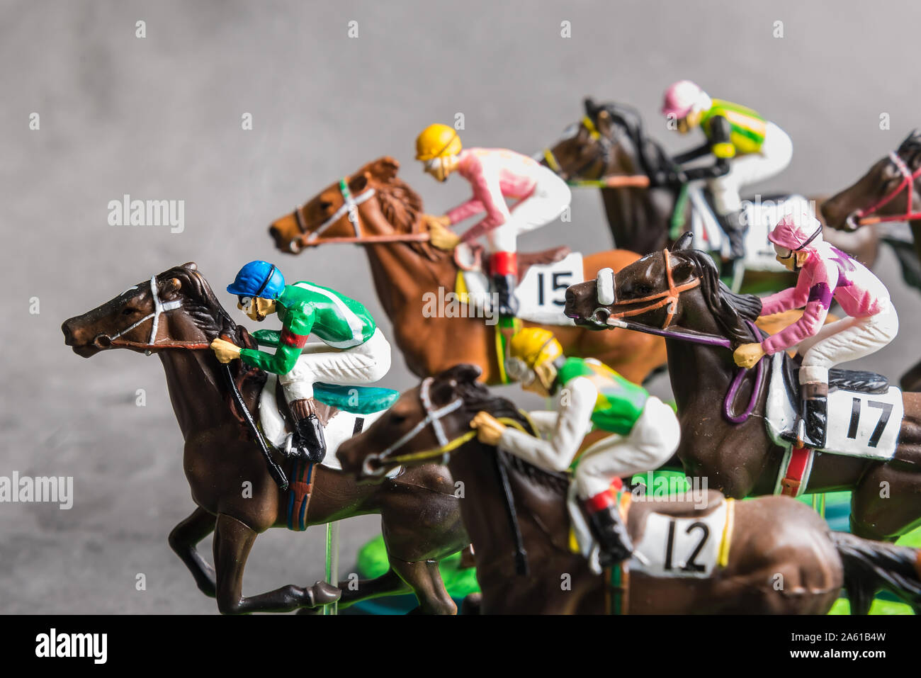 Toy race horse hi-res stock photography and images - Alamy
