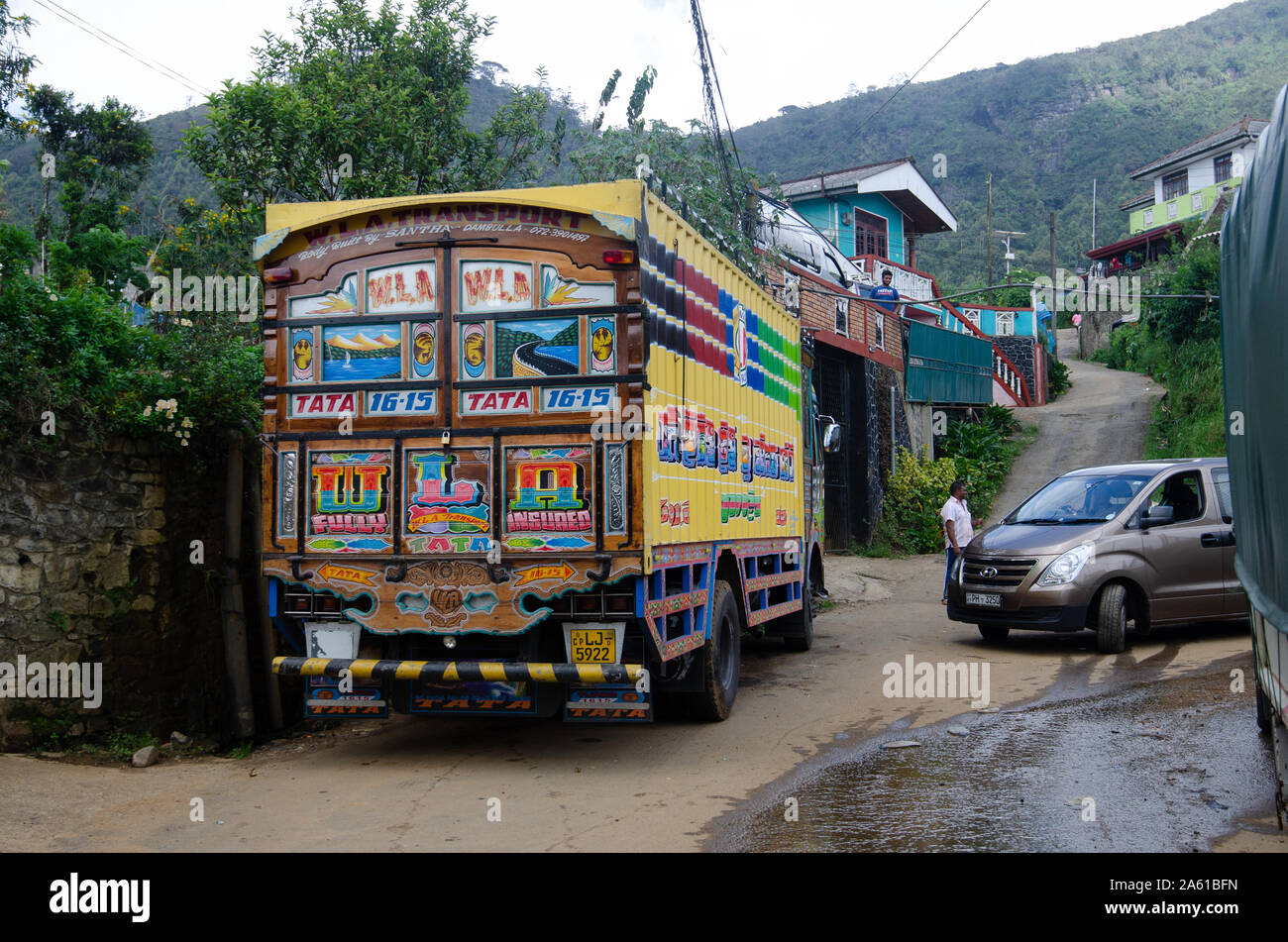 hand painted colourful truck Sri Lanka Stock Photo - Alamy