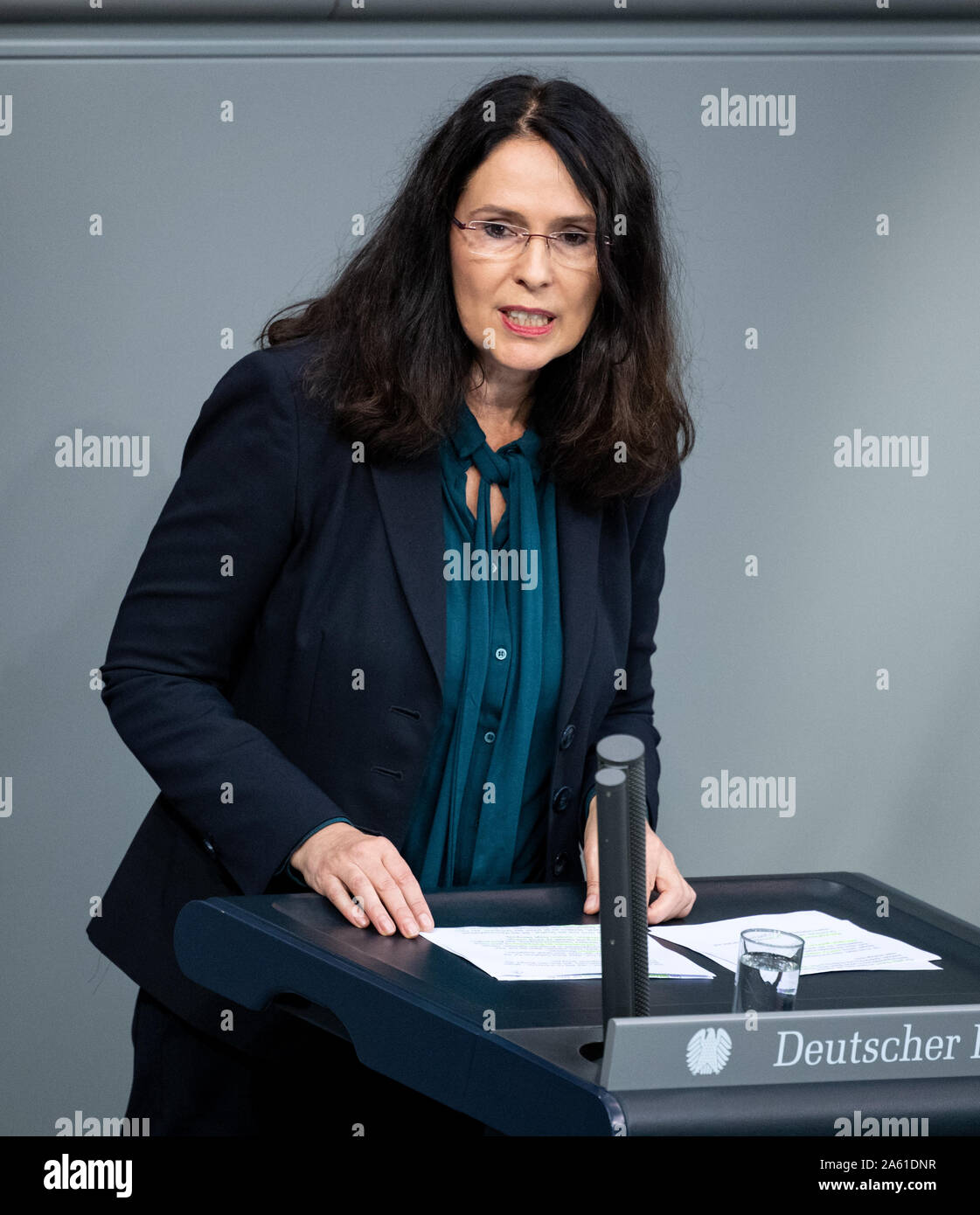 Elisabeth winkelmeier becker hi-res stock photography and images - Alamy