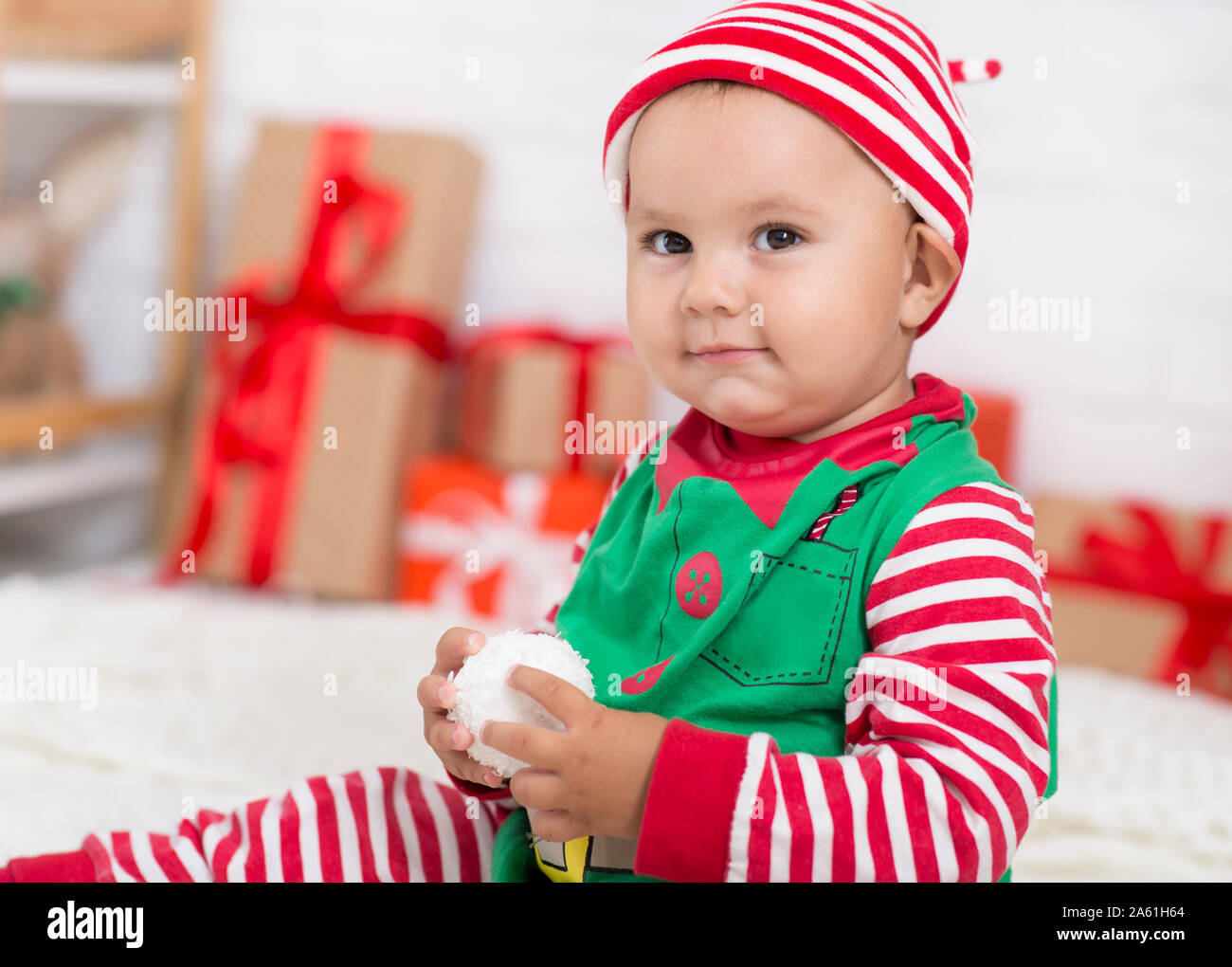 Baby elf hi-res stock photography and images - Alamy