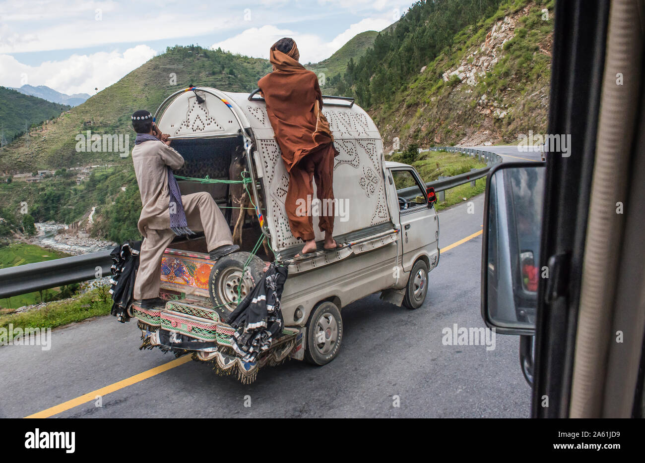 Public transportation in Punjab , Pakistan Stock Photo - Alamy