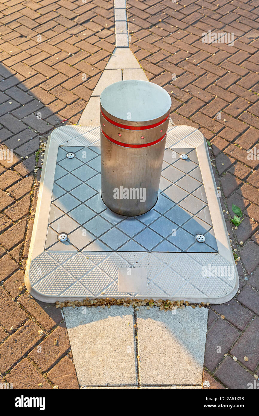 Automatic Rising Bollard Parking Access Control Stock Photo - Alamy
