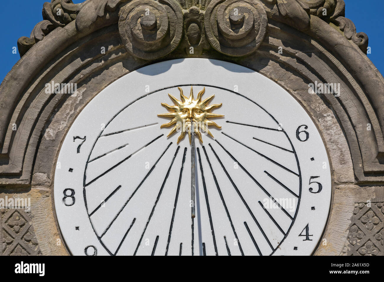 Sundial Clock With Golden Sun Amsterdam Holland Stock Photo - Alamy
