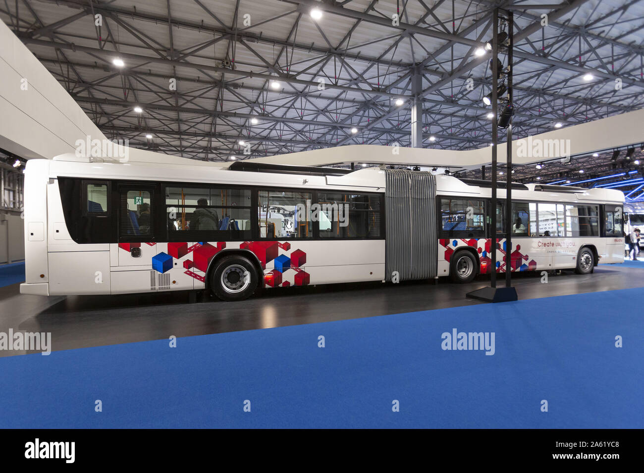 Tokyo, Japan. 23rd Oct, 2019. Isuzu's ERGA DUO bus on display during a ...