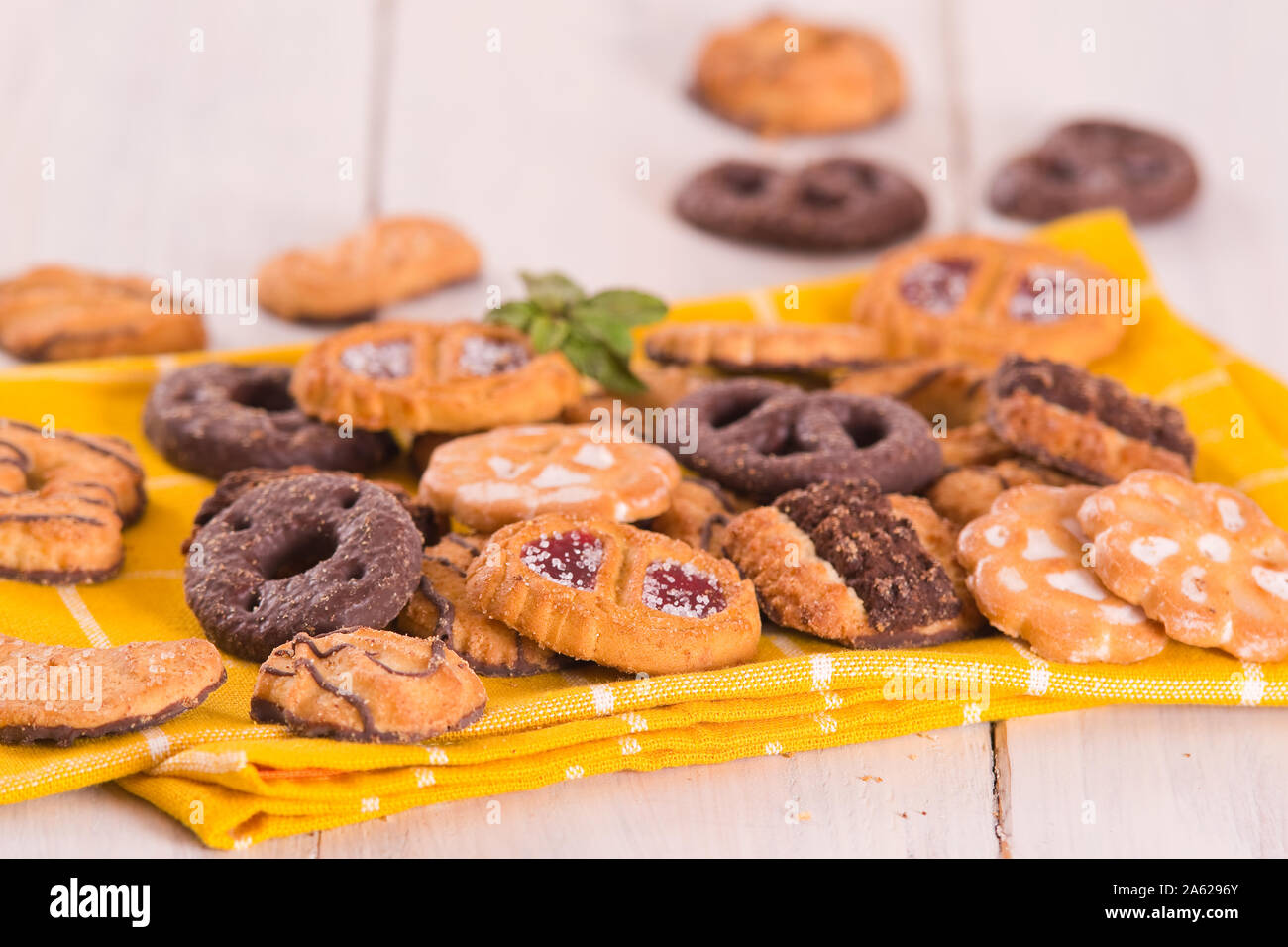 Shortcrust pastry biscuits Stock Photo - Alamy
