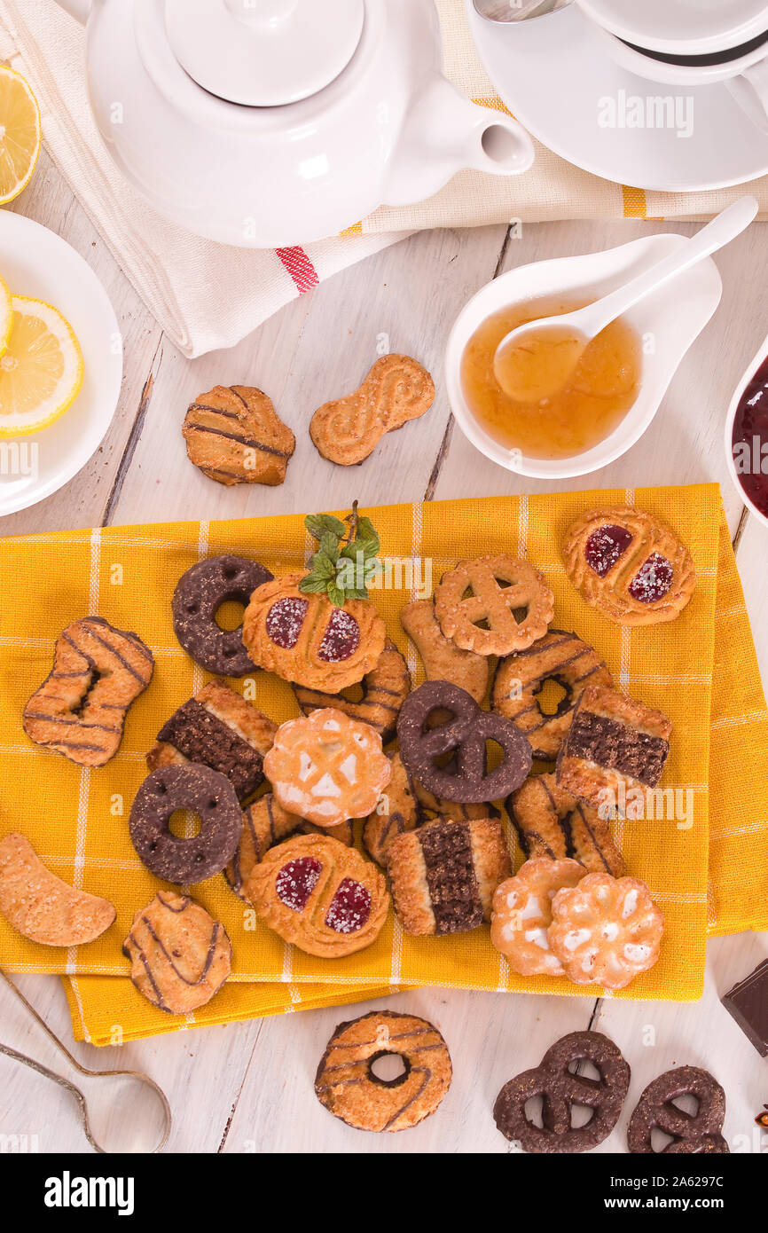 Shortcrust pastry biscuits Stock Photo - Alamy