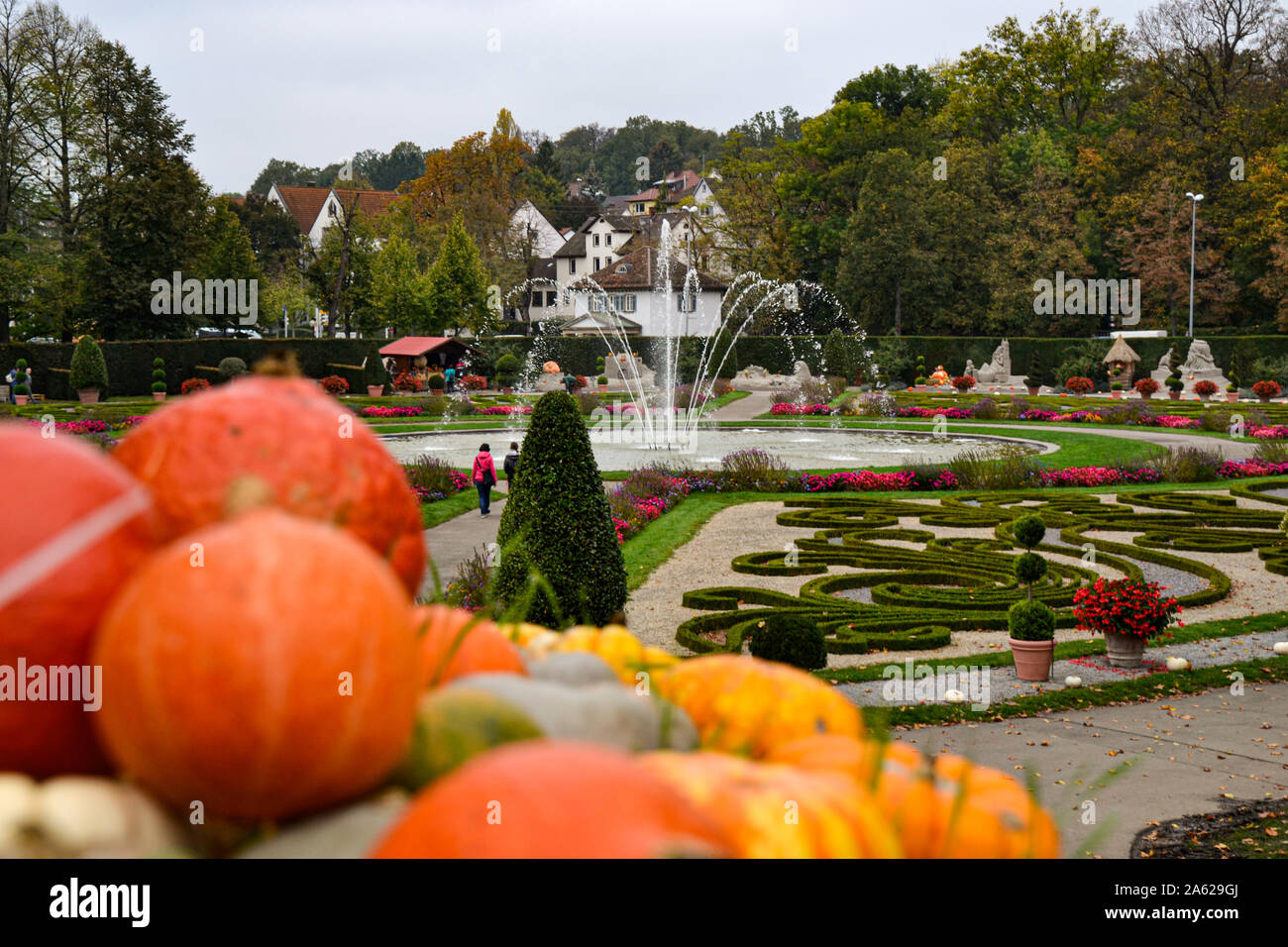 Springbrunnen hi-res stock photography and images - Alamy