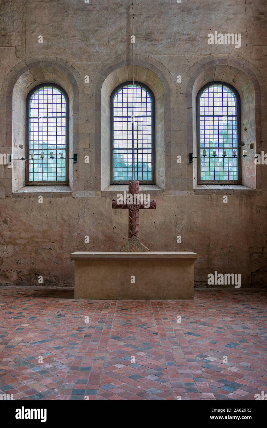 Rose cross temple hi-res stock photography and images - Alamy