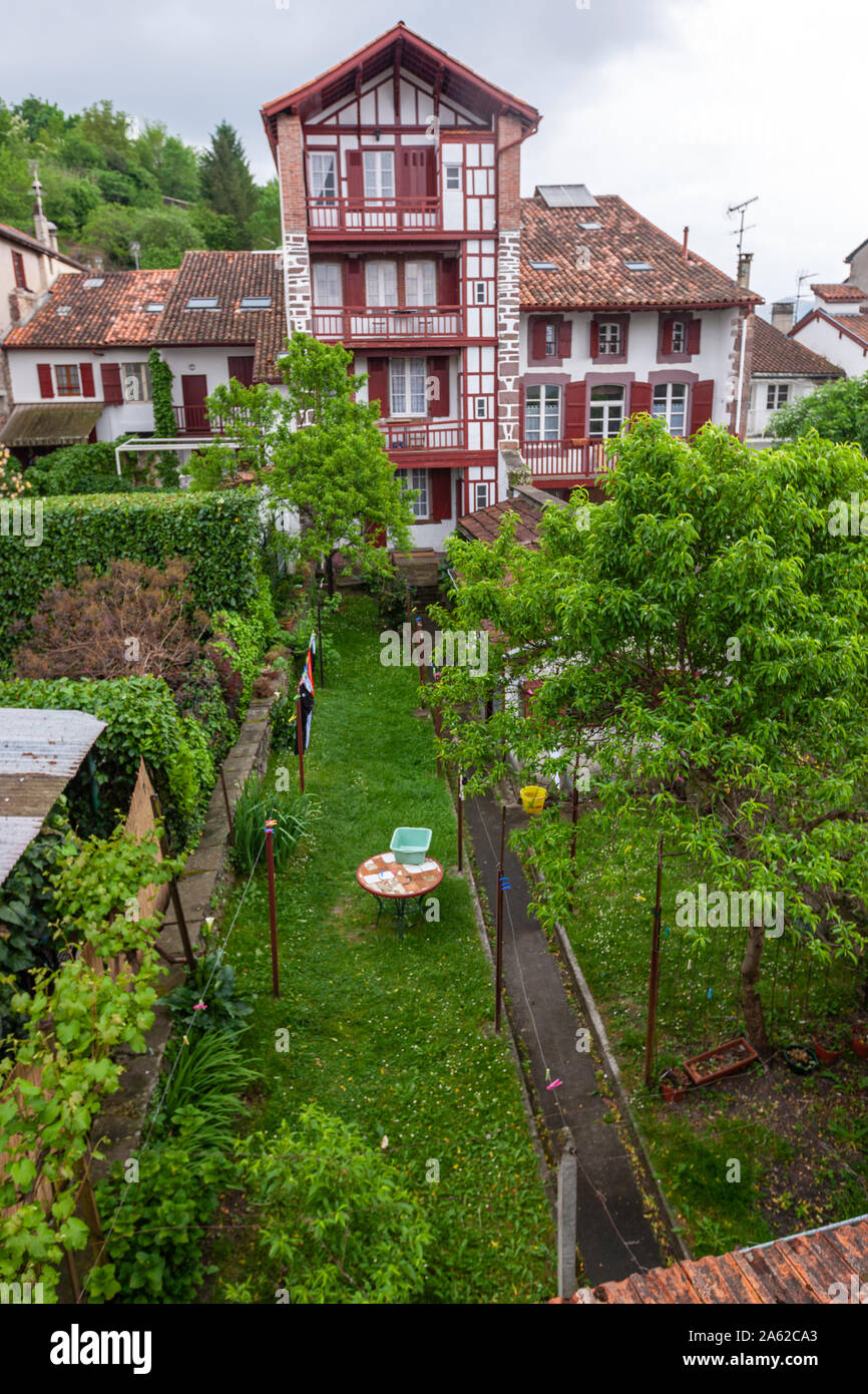 Citadel ramparts hi-res stock photography and images - Alamy