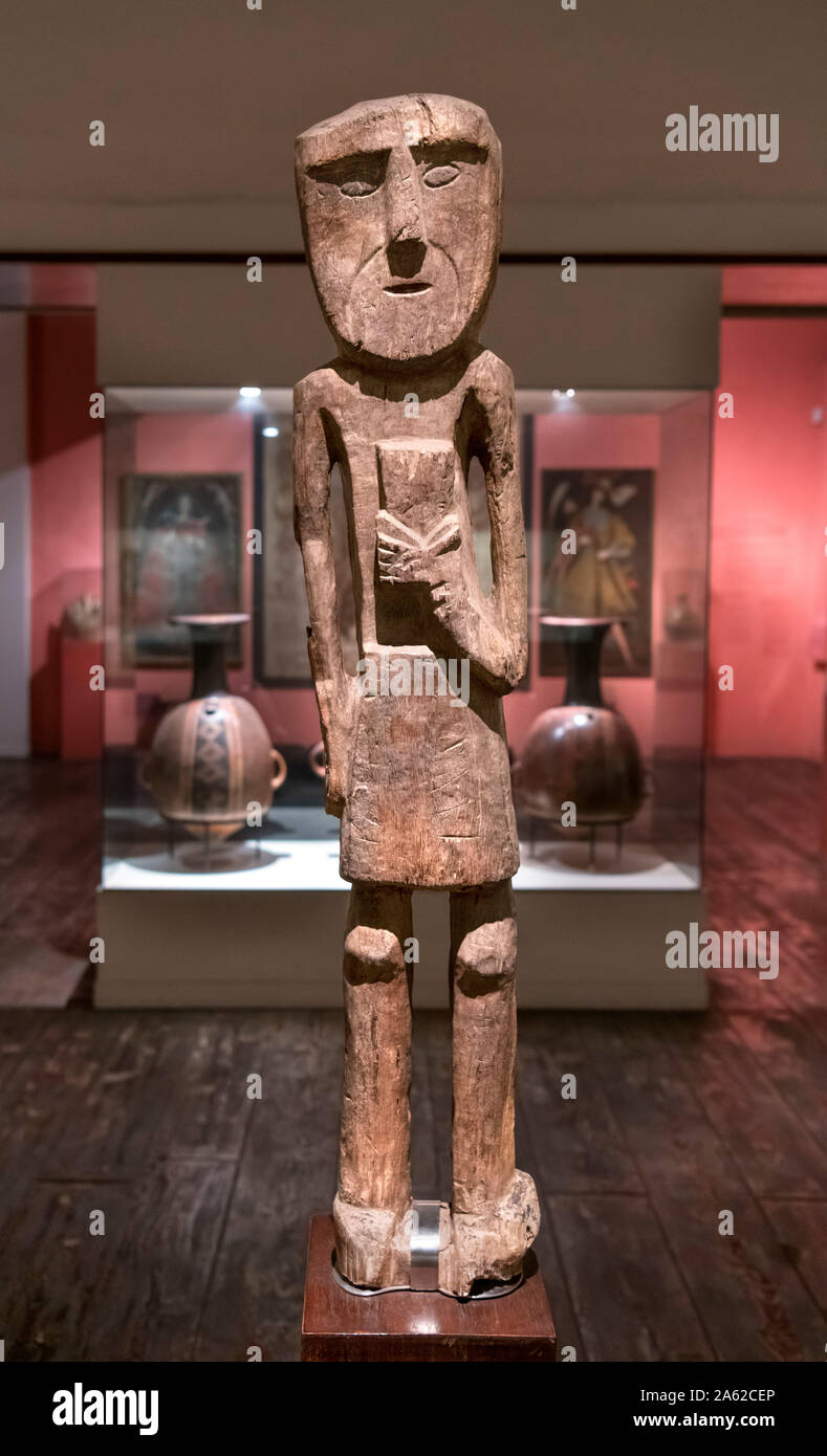 Chincha Idol, symbolising a ceremonial toast, from the Imperial Epoch ...