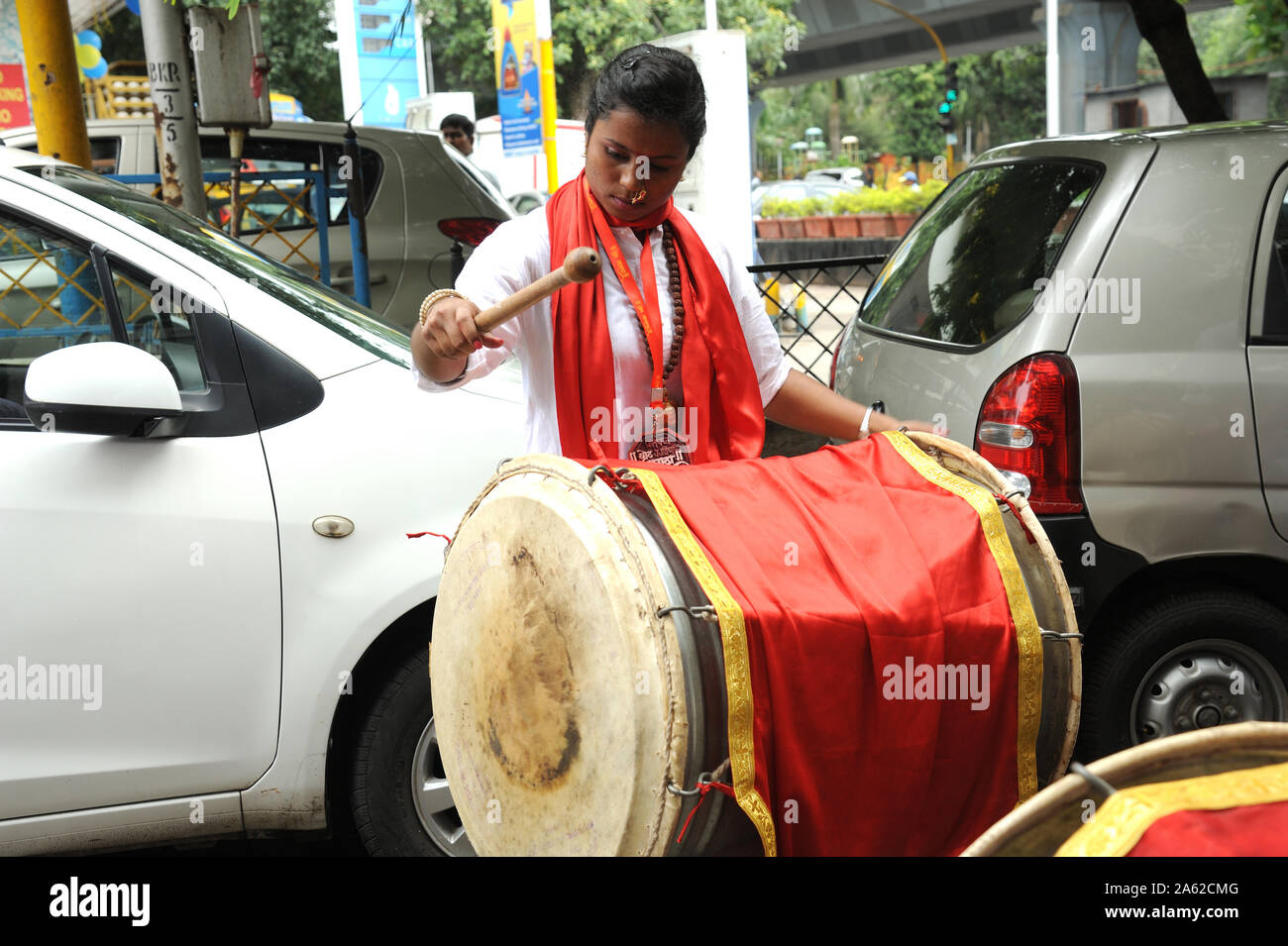 Dhol band hi-res stock photography and images - Alamy
