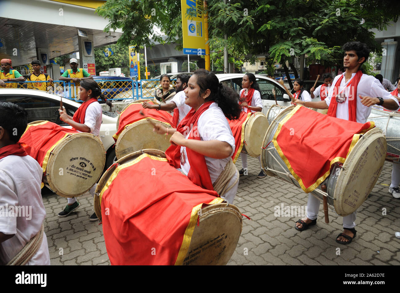 Mumbai, Maharashtra, India, Southeast Asia : Indian devotees Young boys ...