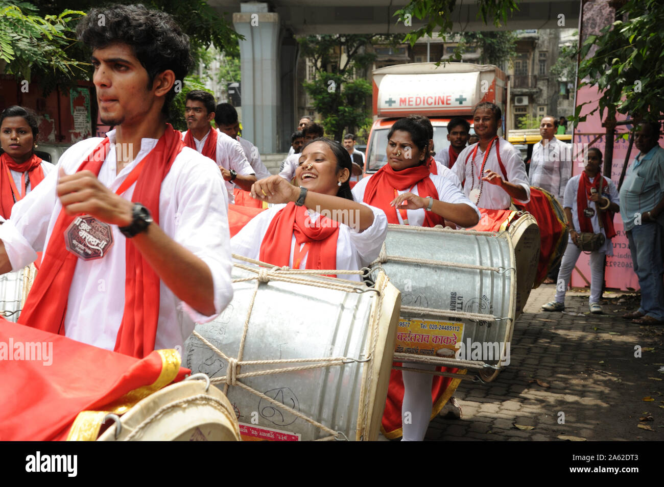 Dholak player hi-res stock photography and images - Alamy
