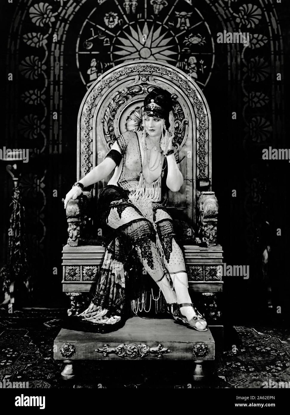 Betty Blythe, "The Queen Of Sheba" (1921) Fox File Reference # 33848 ...