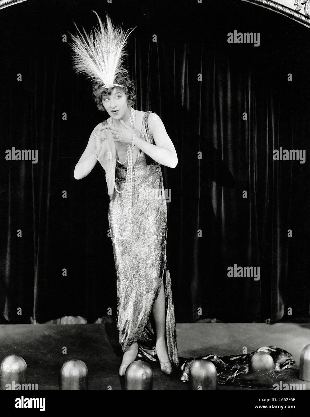Fanny brice hi-res stock photography and images - Alamy