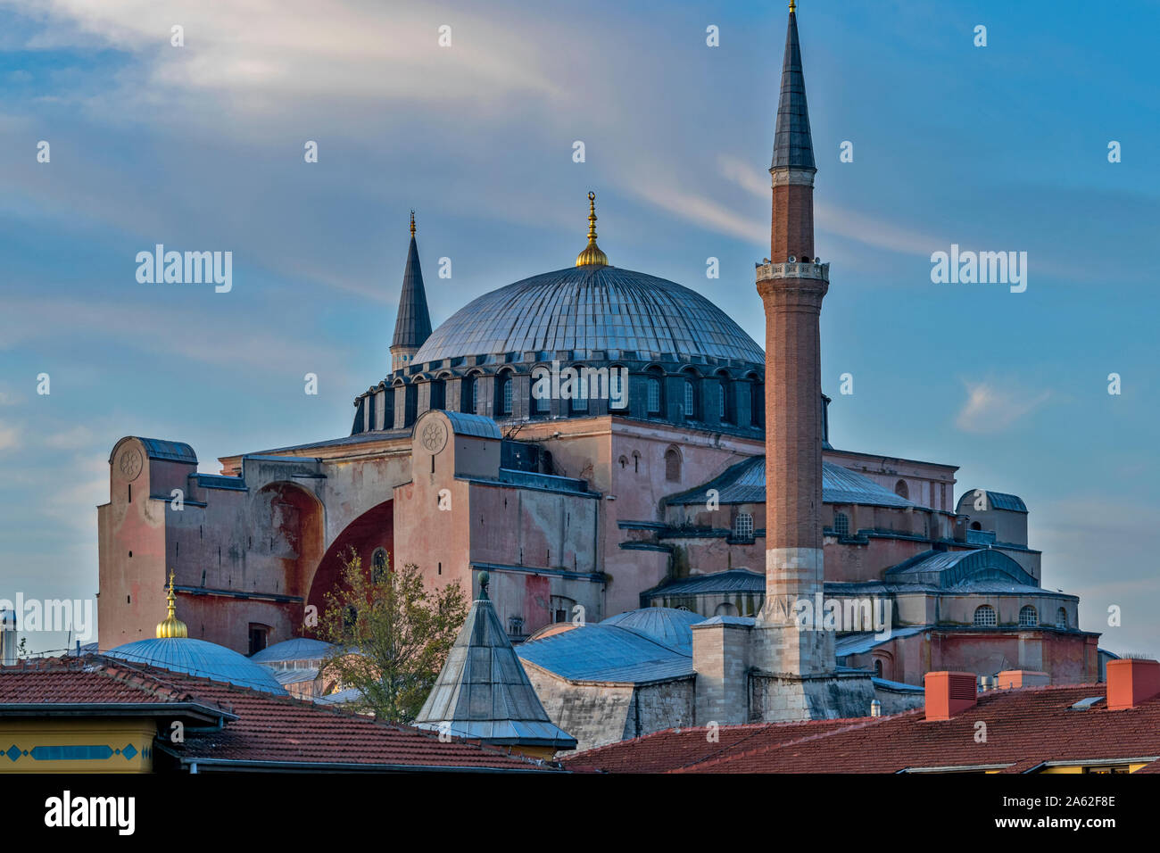 ISTANBUL TURKEY THE HAGIA SOPHIA BUILDING AND MINARETS IN THE EVENING ...