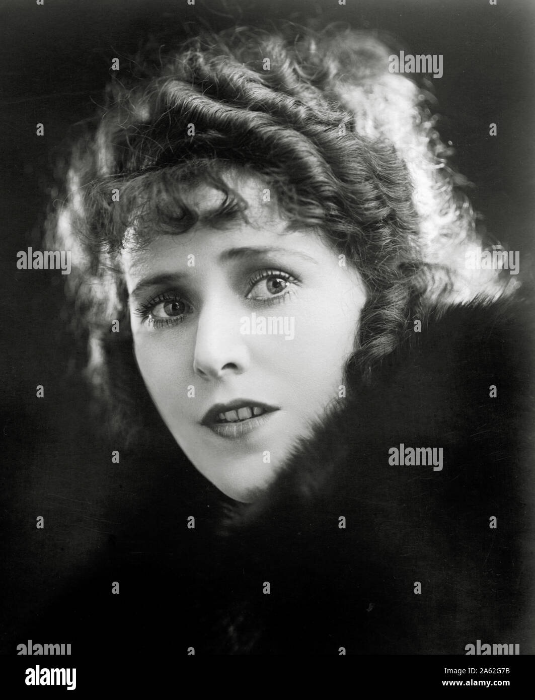 Ruth roland hi-res stock photography and images - Alamy