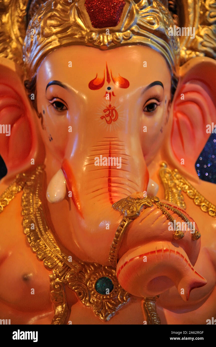 Mumbai, Maharashtra, India, Southeast Asia : Workshop for making Huge ...