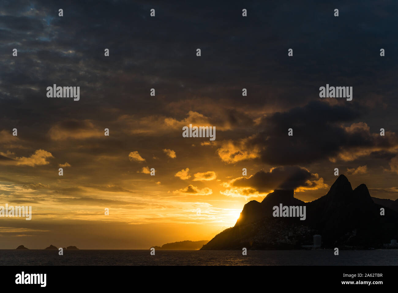 Praia do arpoador hi-res stock photography and images - Alamy